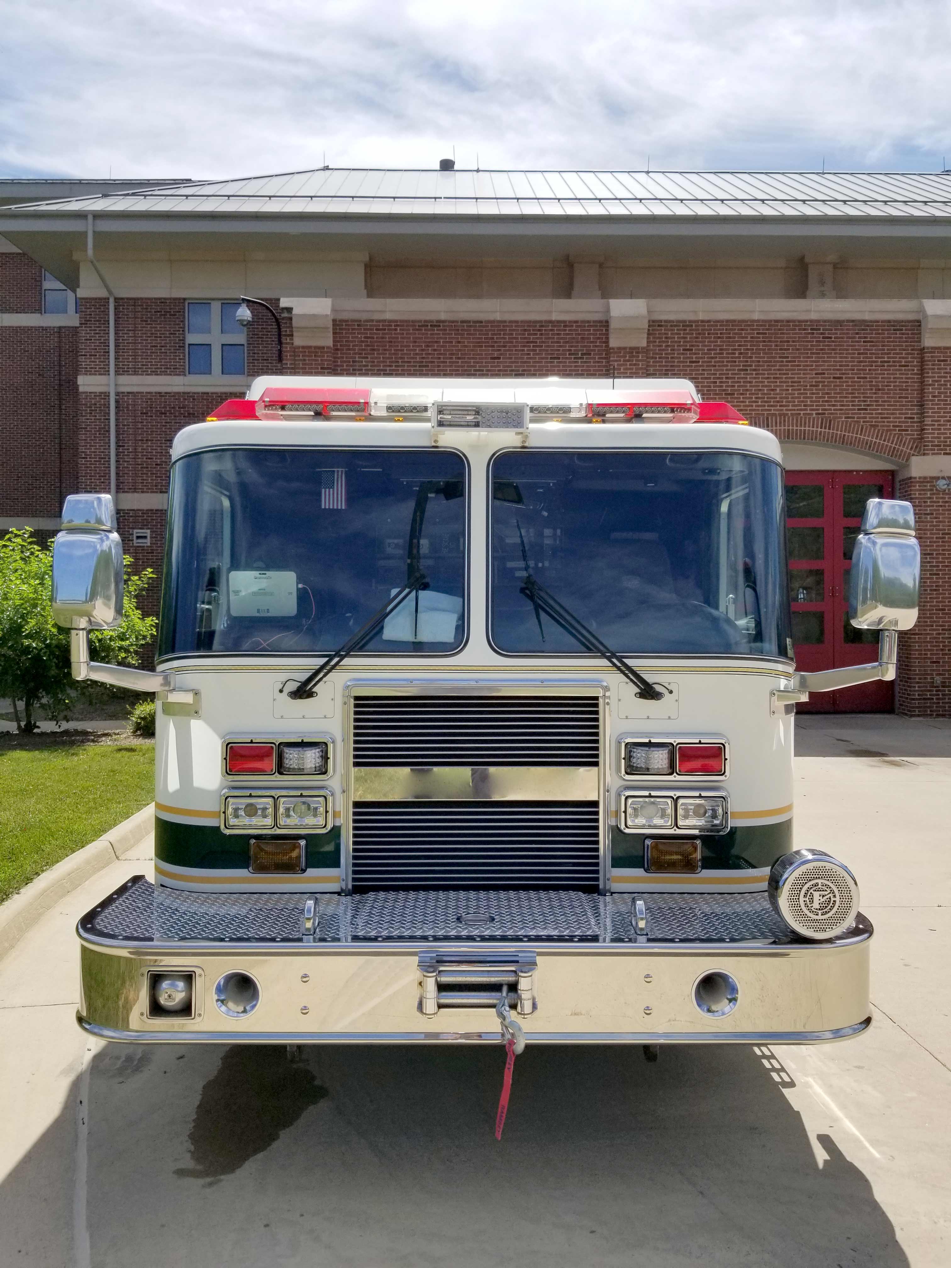 2009 KME Predator Walk-In Rescue | Used Truck Details