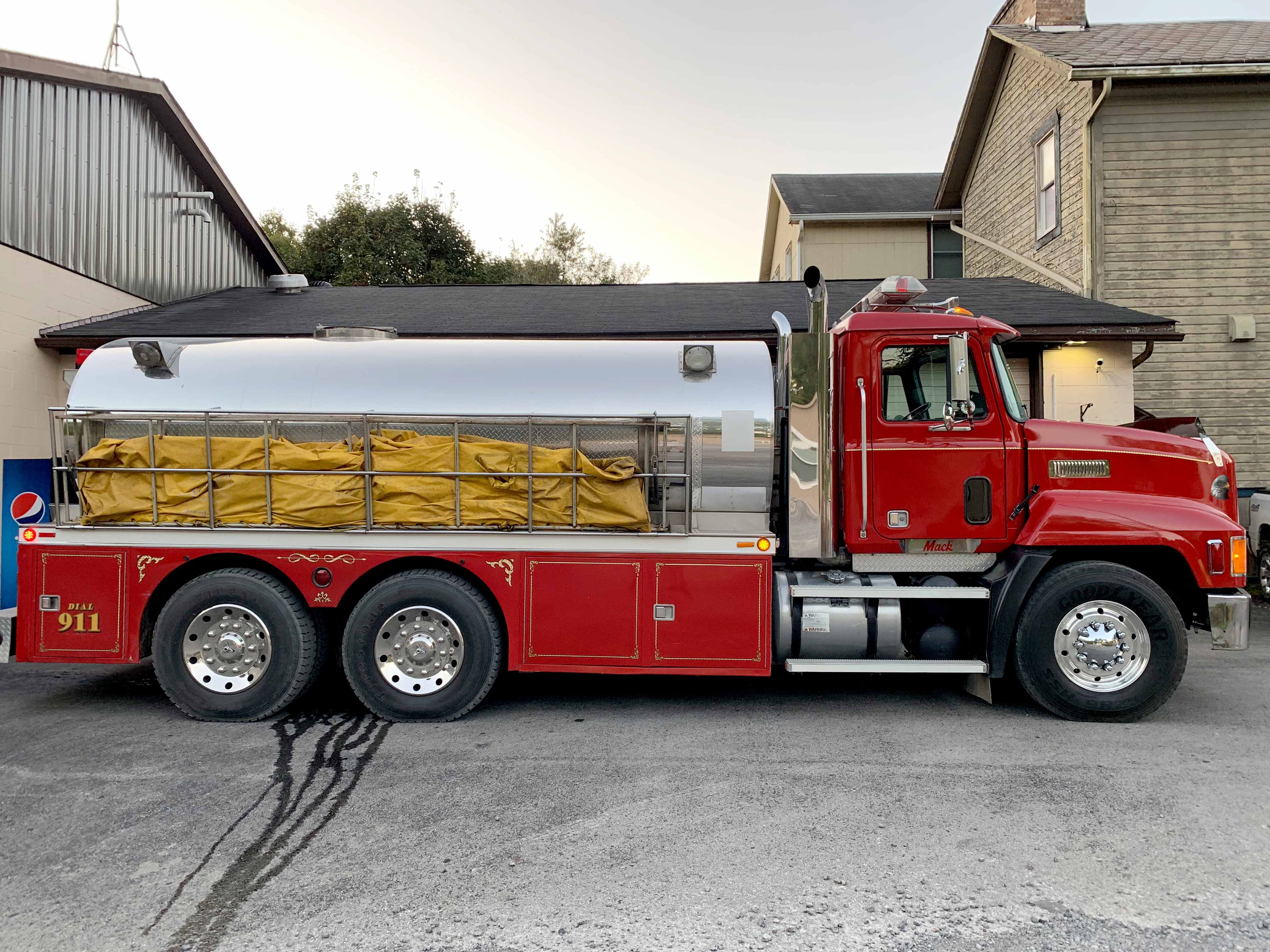 1997 Mack Tanker | Used Truck Details