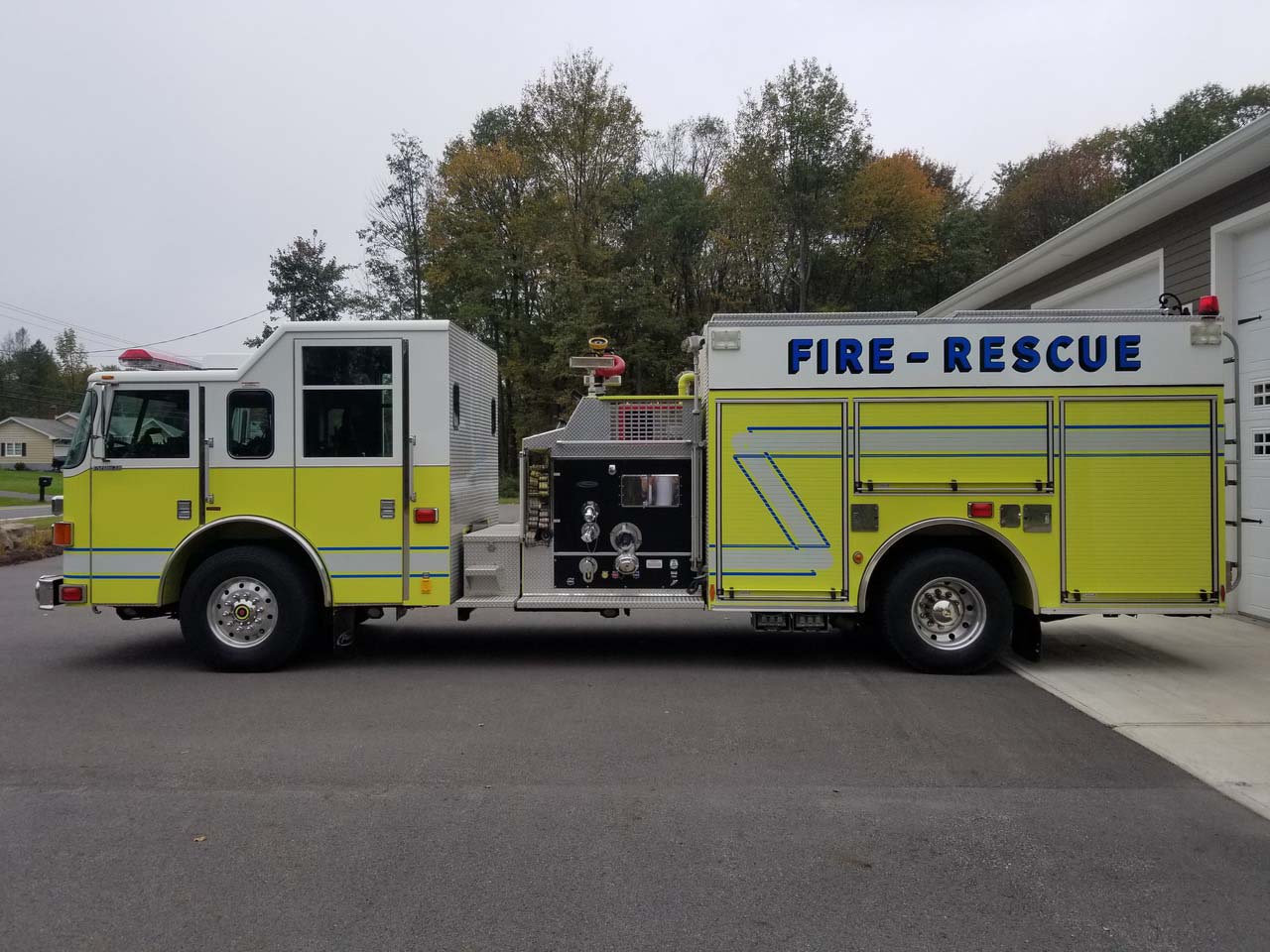 2007 Pierce Enforcer Rescue Pumper | Used Truck Details
