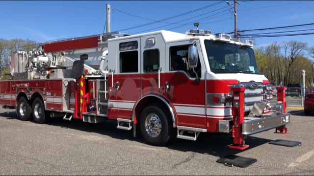 2015 Pierce Velocity 75' Aerialscope | Used Truck Details