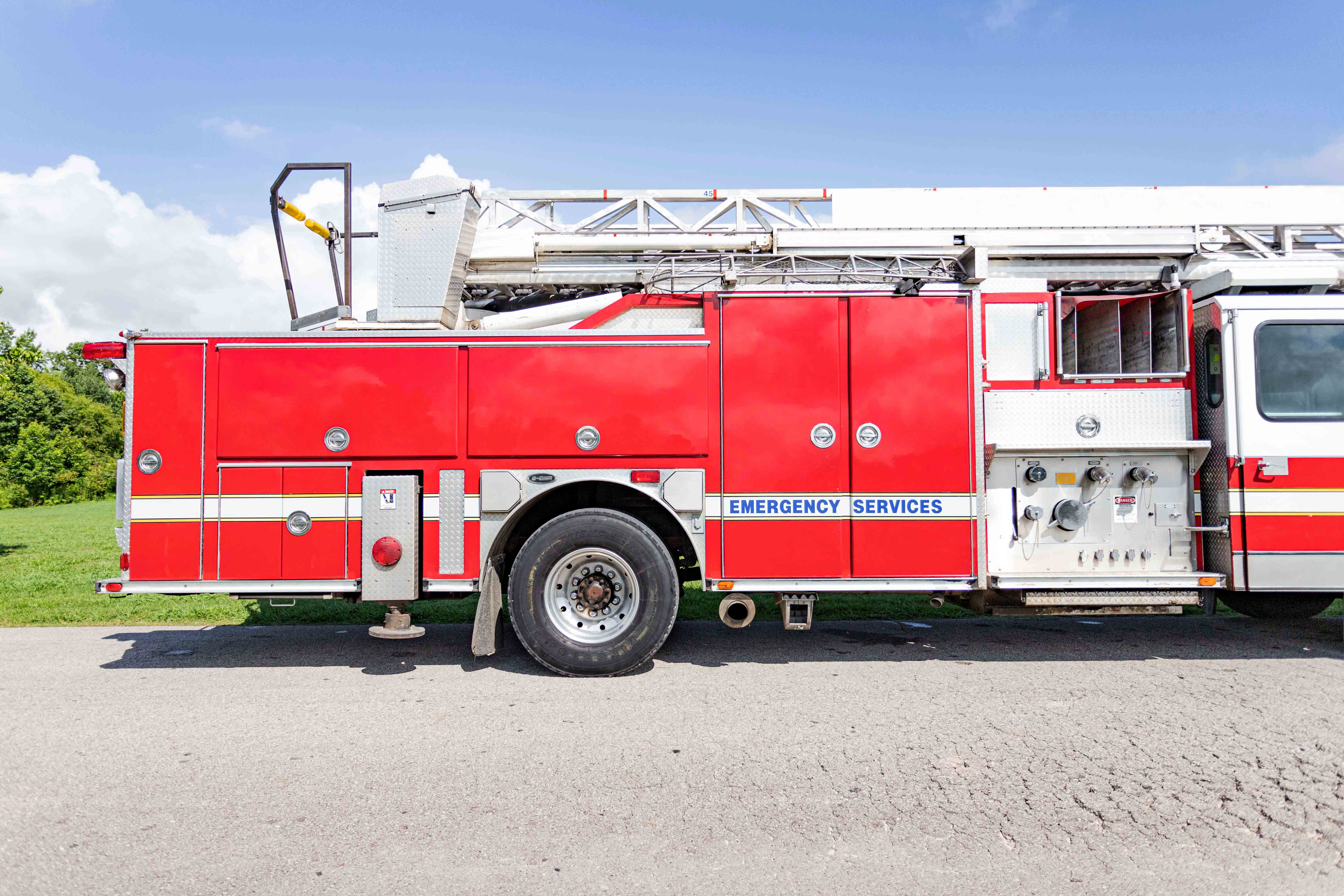 1996 E-One Hurricane 75' Aerial | Used Truck Details