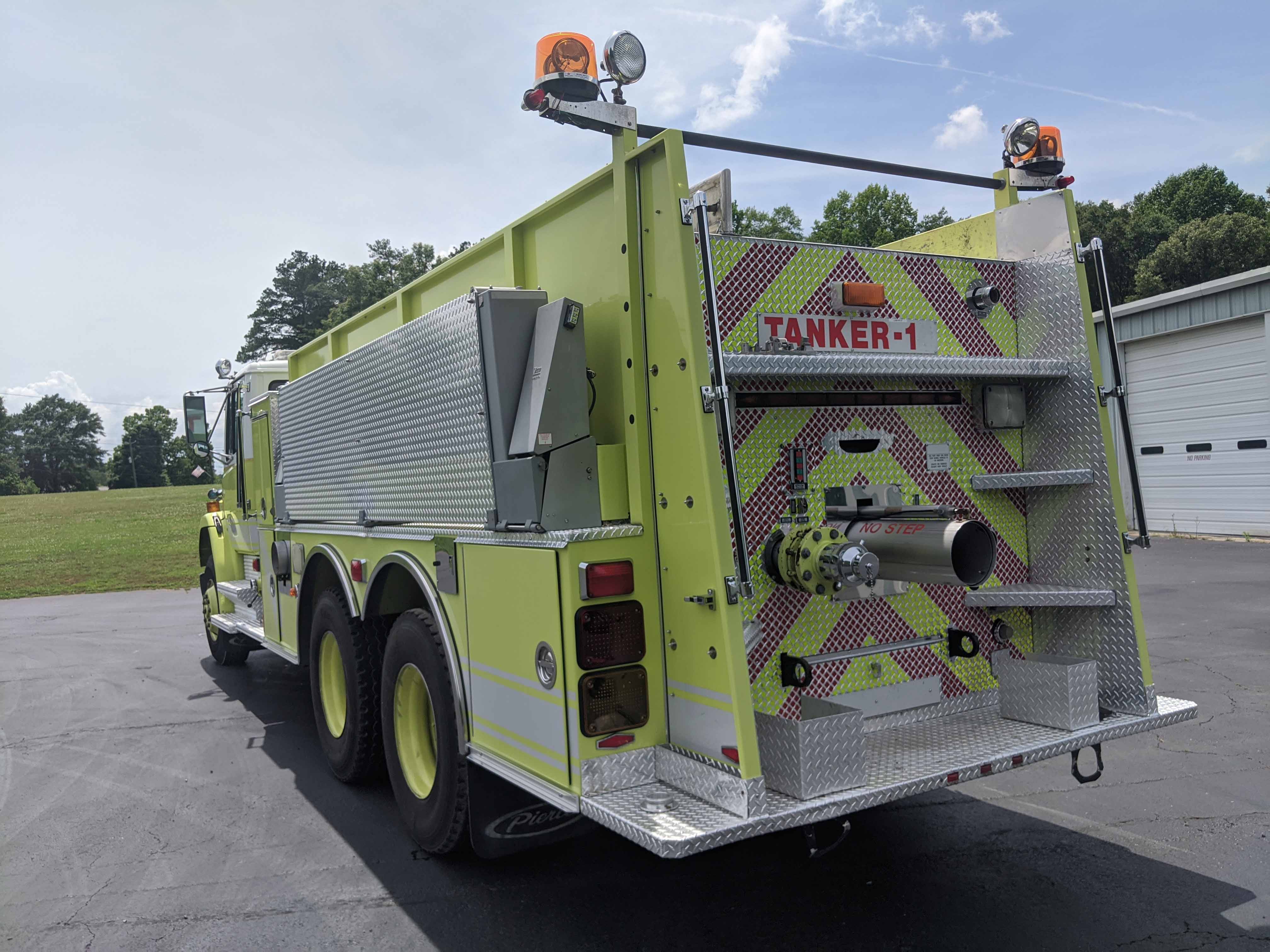 1998 Pierce Freightliner Pumper Tanker | Used Truck Details