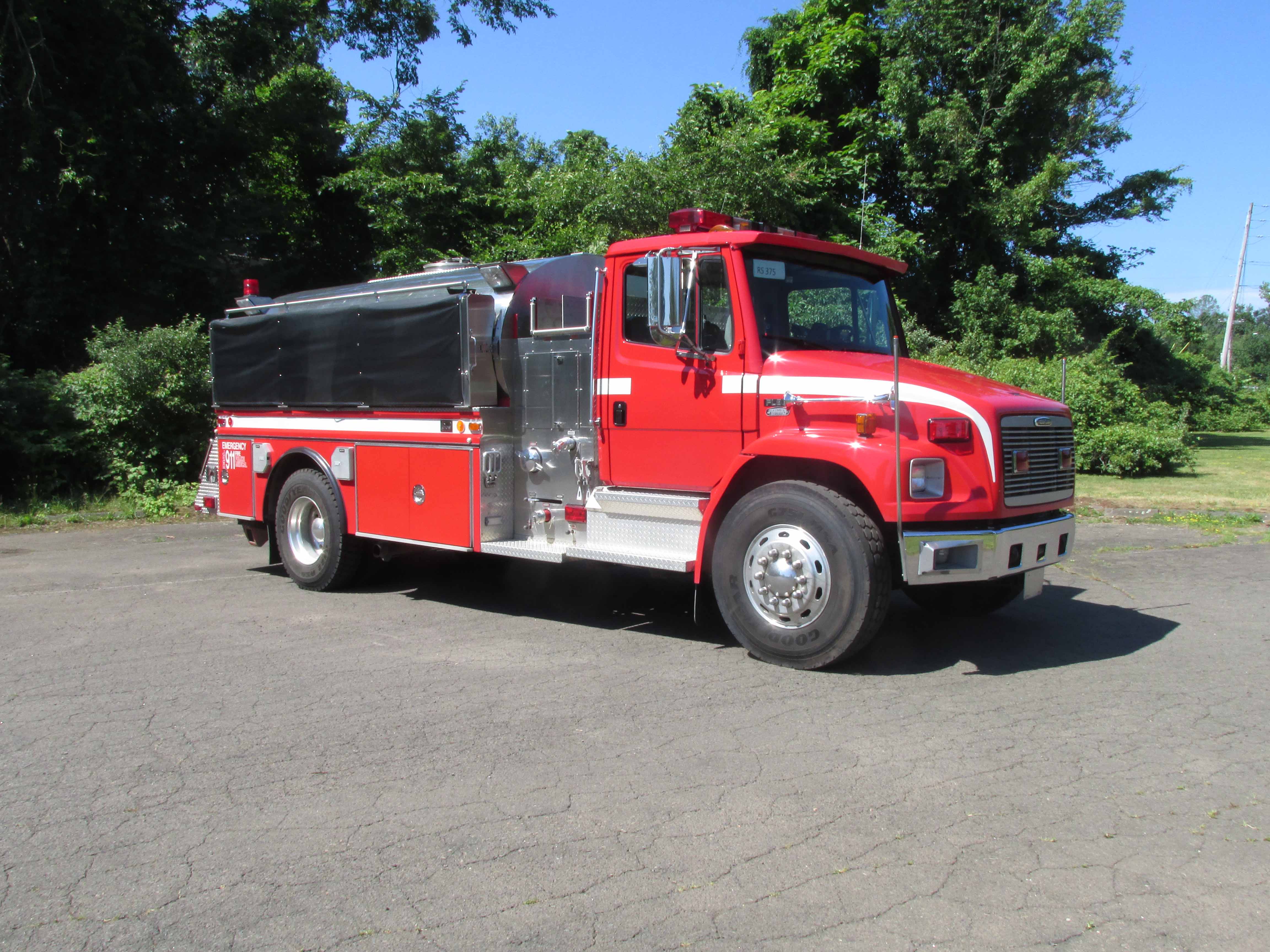 1998 4 Guys Freightliner Tanker | Used Truck Details