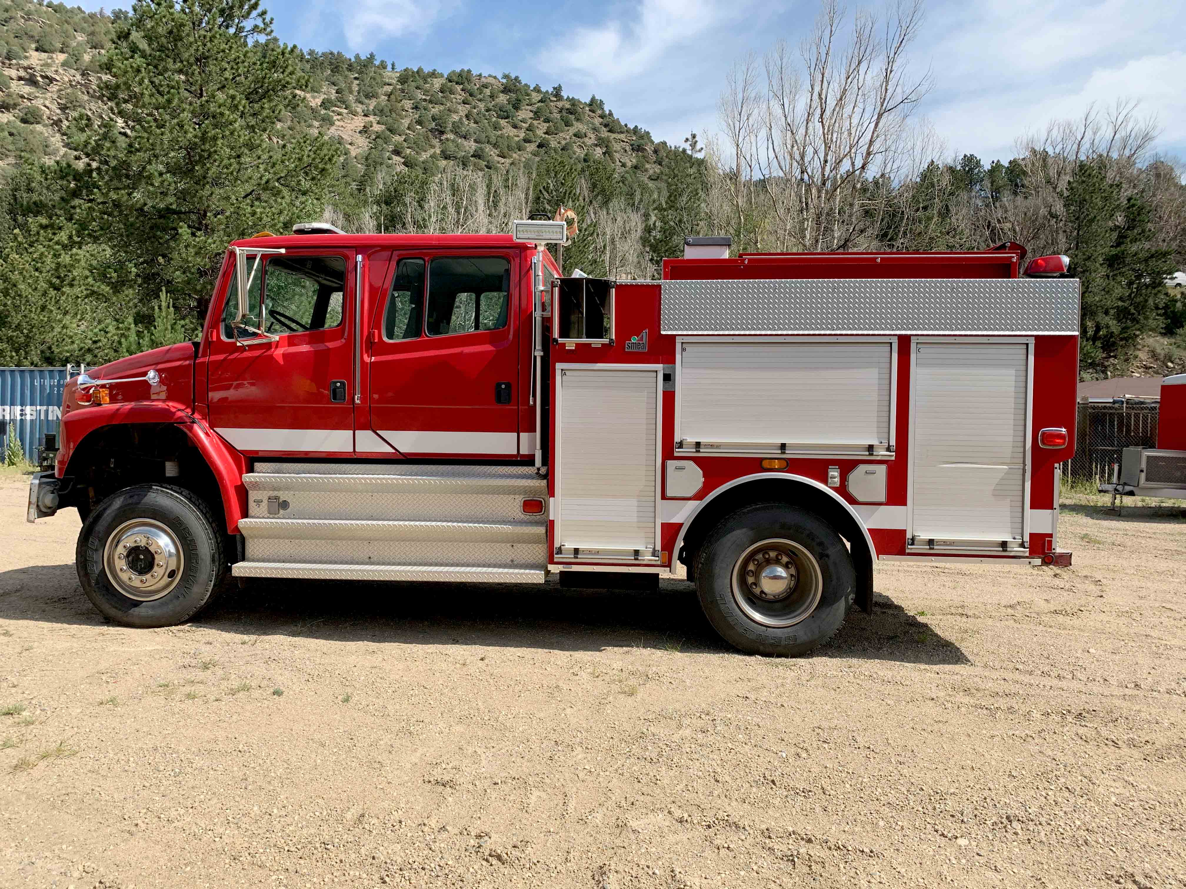 2000 Smeal Freightliner FL80 4x4 Type III Interface Unit | Used Truck ...