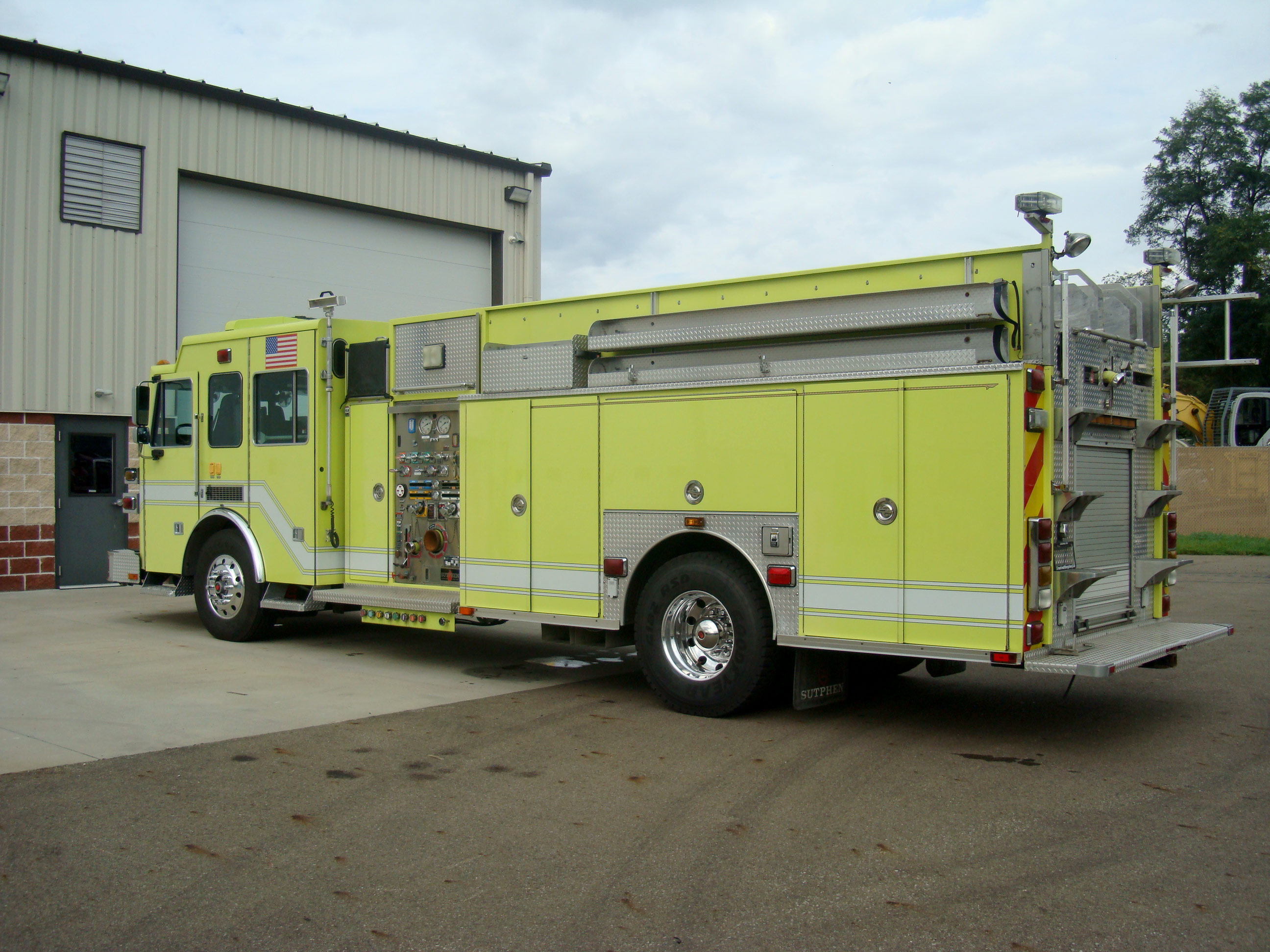 2007 Sutphen Custom Rescue Pumper | Used Truck Details
