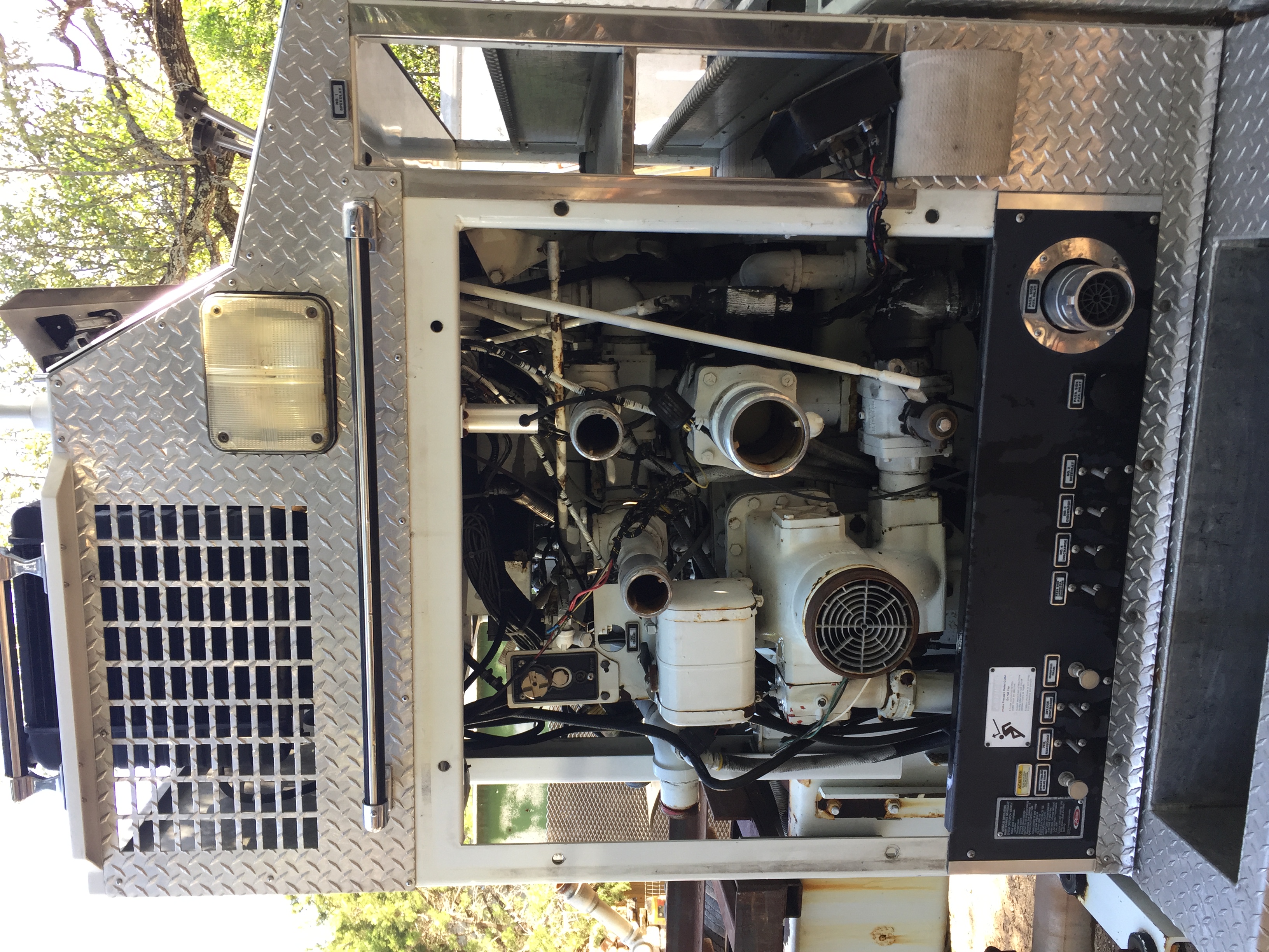 1500 GPM Waterous Top-Mount Pump | Used Truck Details