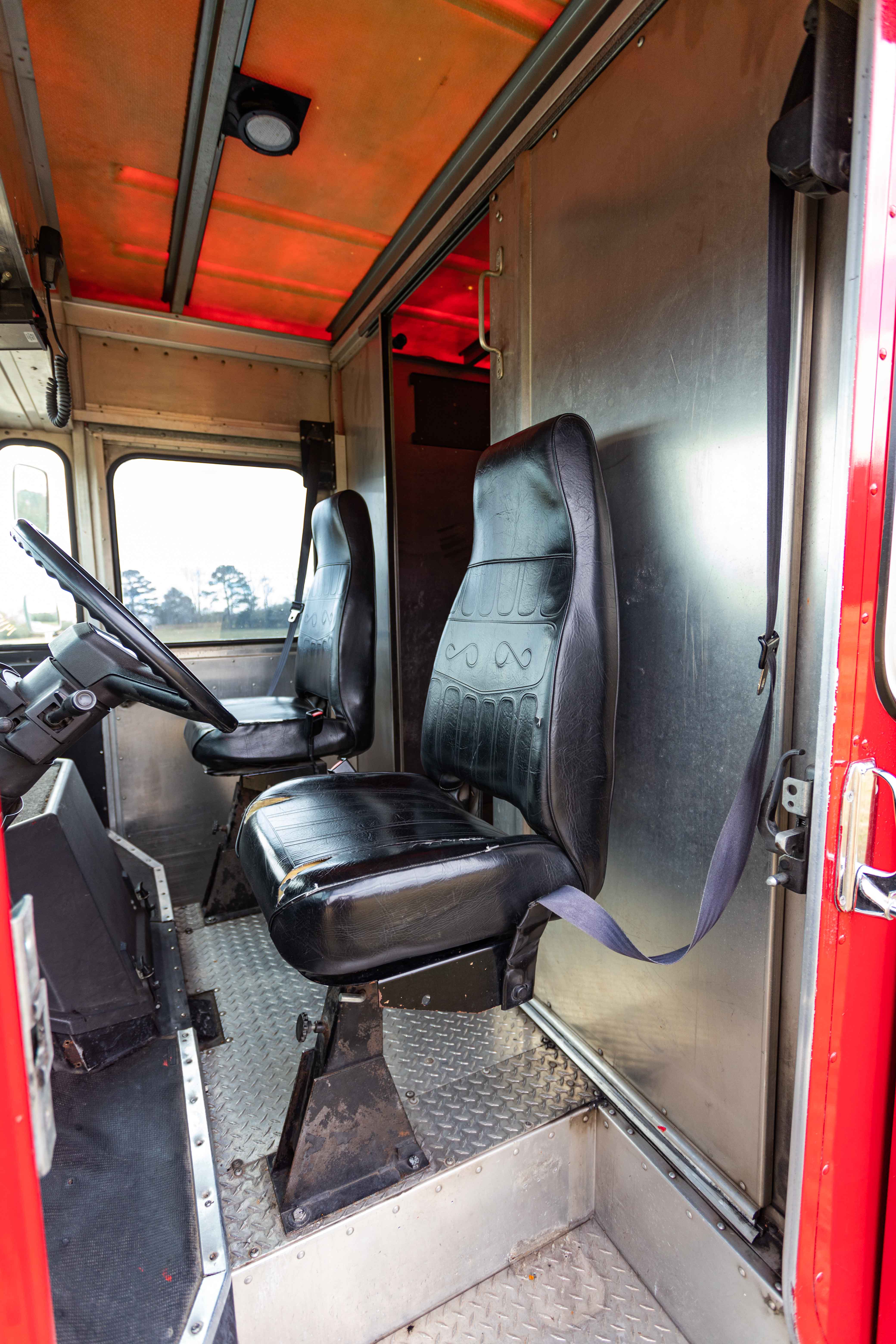 1995 Chevrolet Walk-In Rescue | Used Truck Details