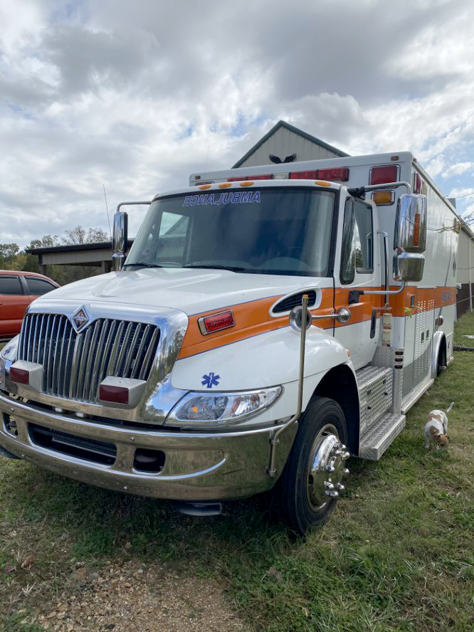 2005 Marque International Ambulance | Used Truck Details