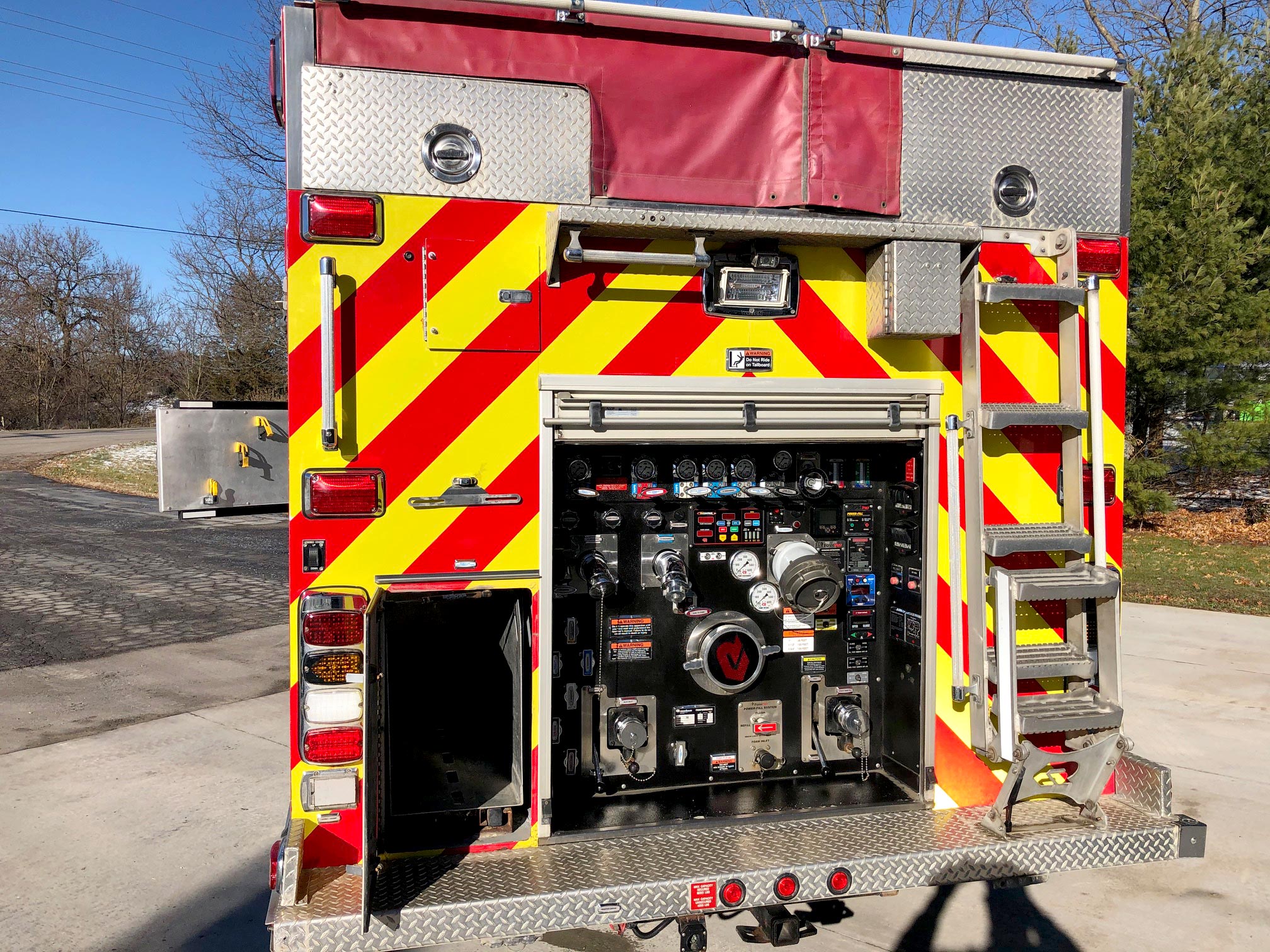 2013 Rosenbauer International Commercial Pumper | Used Truck Details
