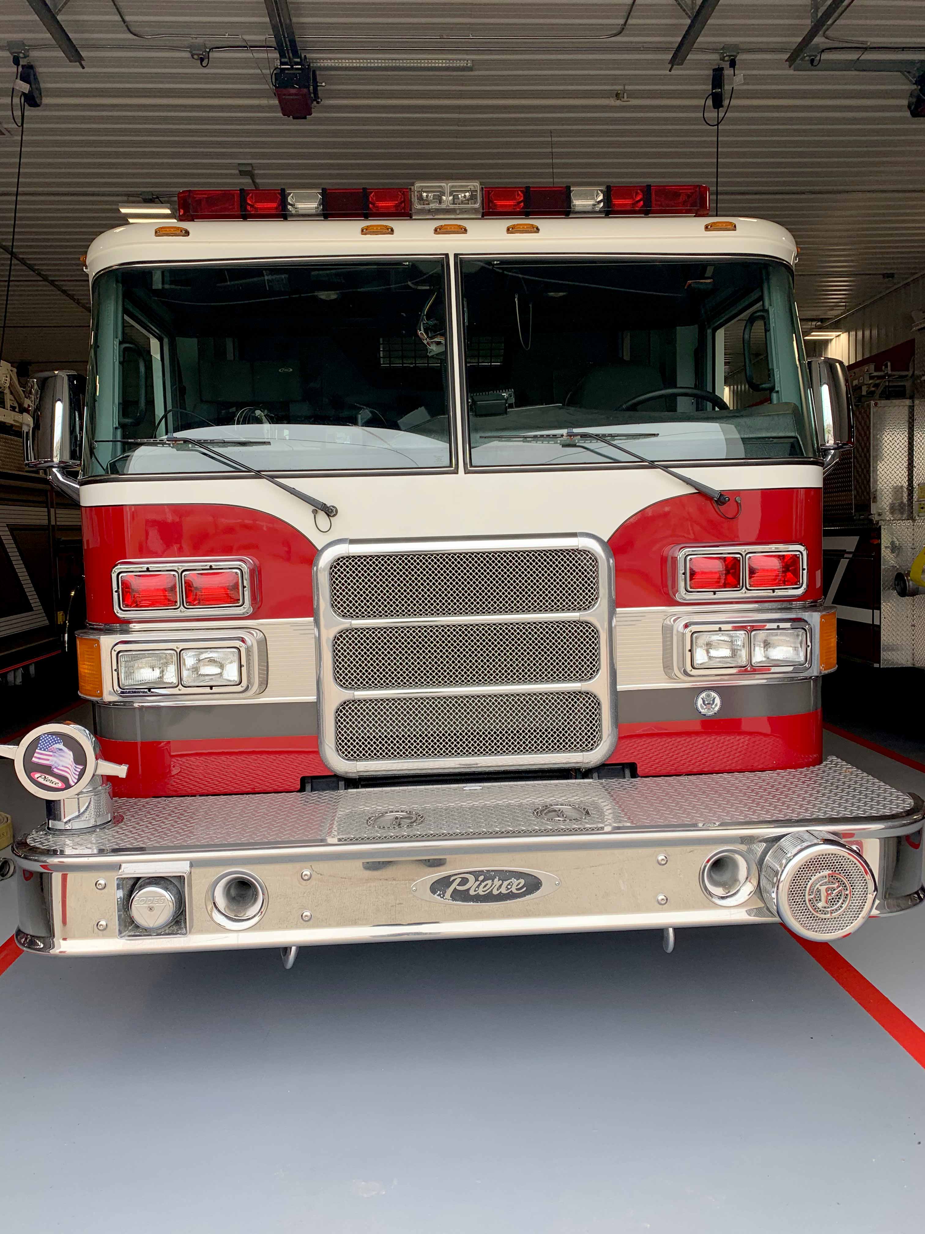 2004 Pierce Enforcer Rescue Pumper | Used Truck Details