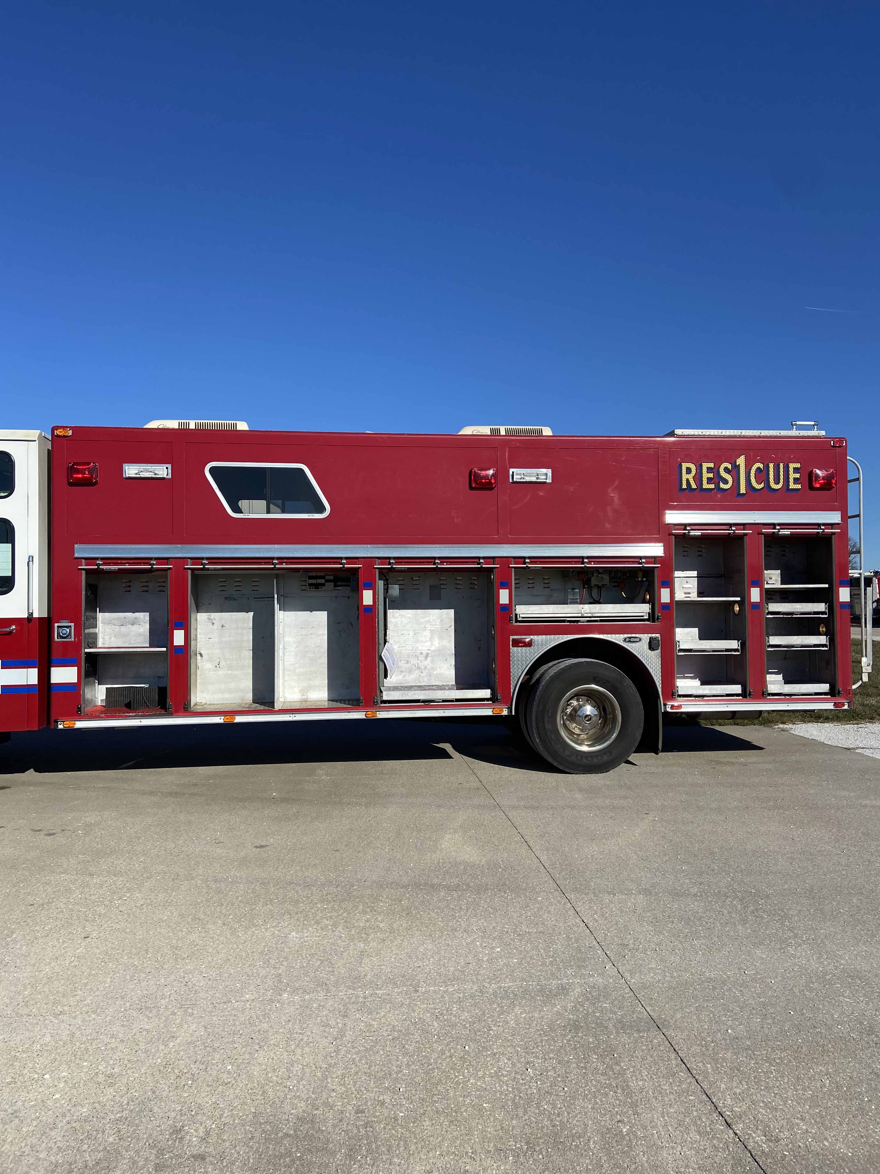 1997 E-One Custom Heavy Rescue | Used Truck Details