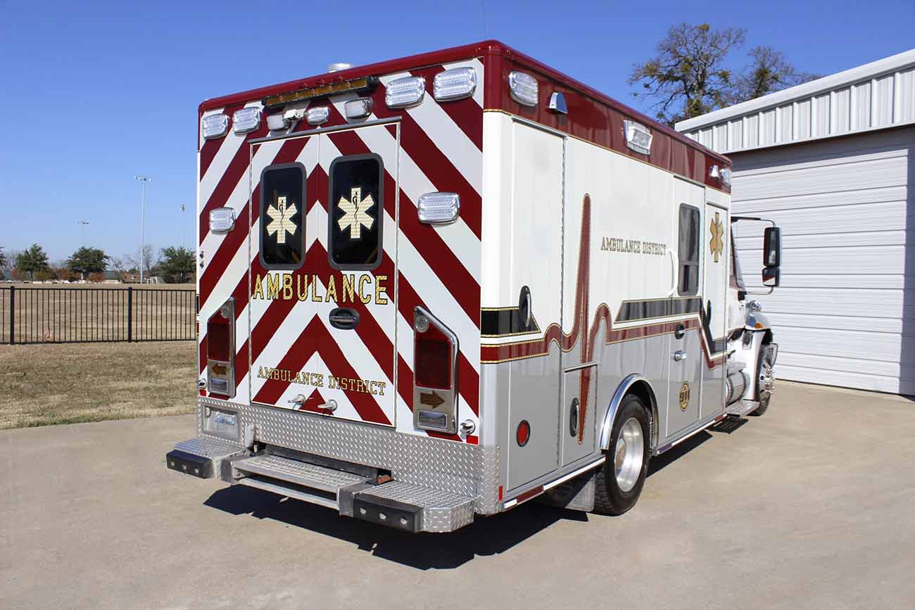 2014 Wheeled Coach International Ambulance | Used Truck Details