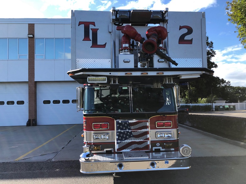 1996 Pierce Lance 100' Platform | Used Truck Details