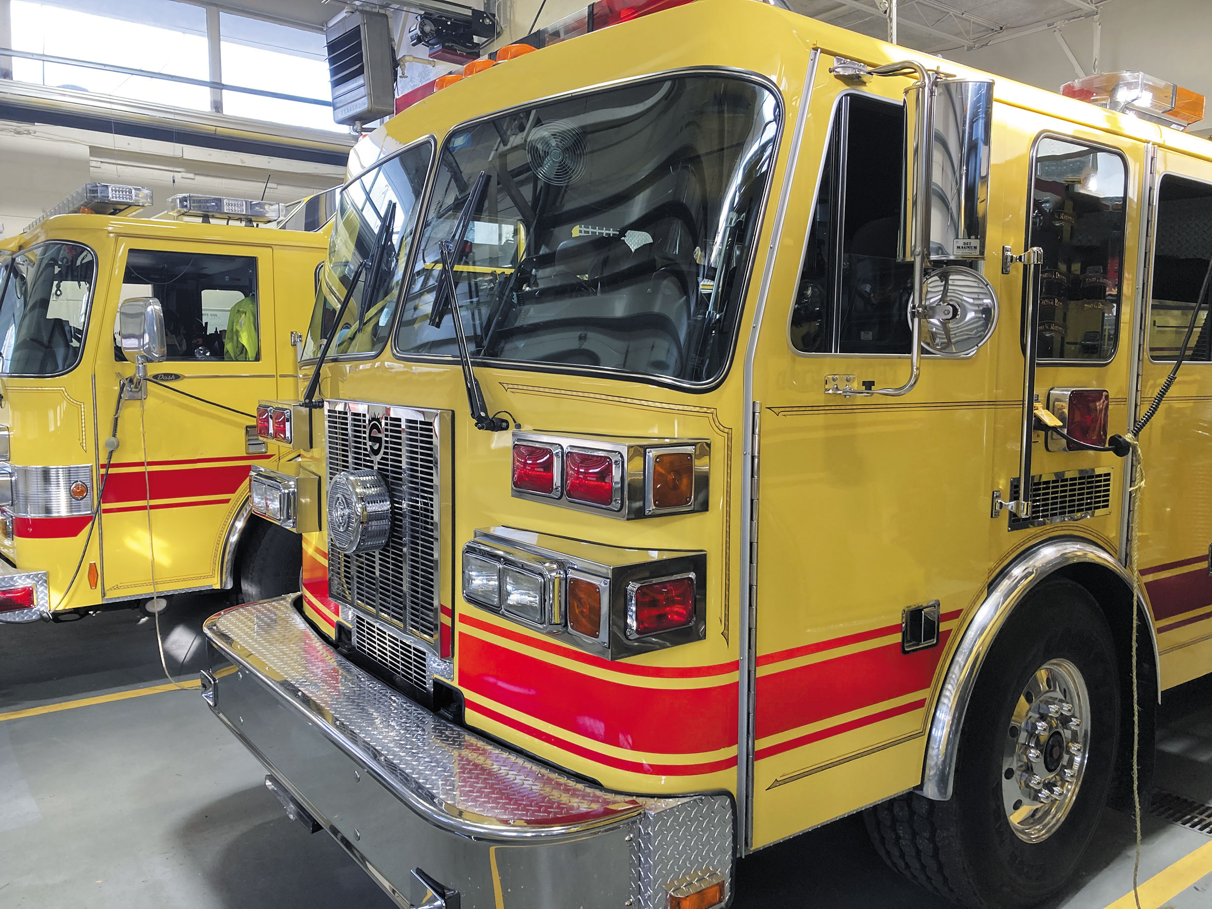 1998 Sutphen 95' Platform | Used Truck Details