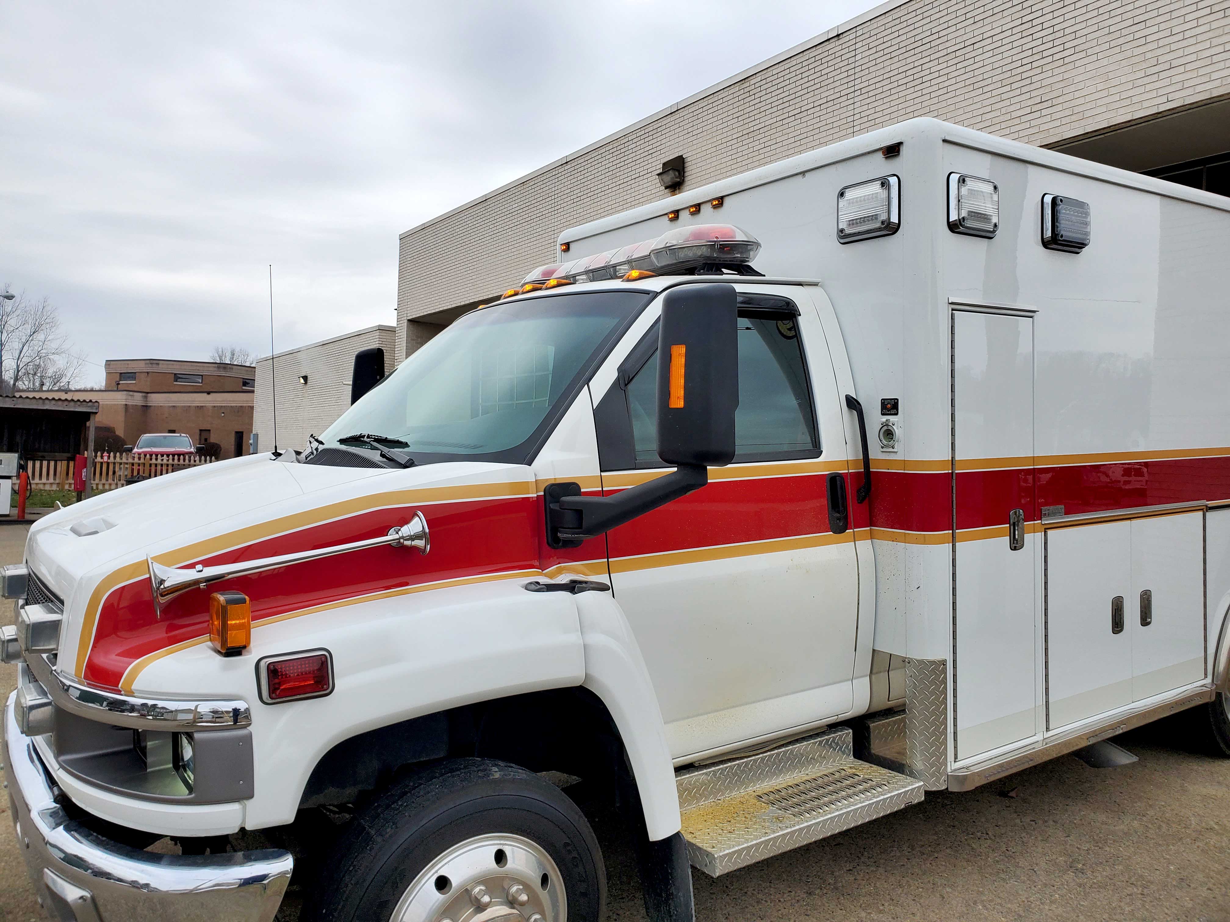 2008 Horton Chevy 4500 Ambulance | Used Truck Details