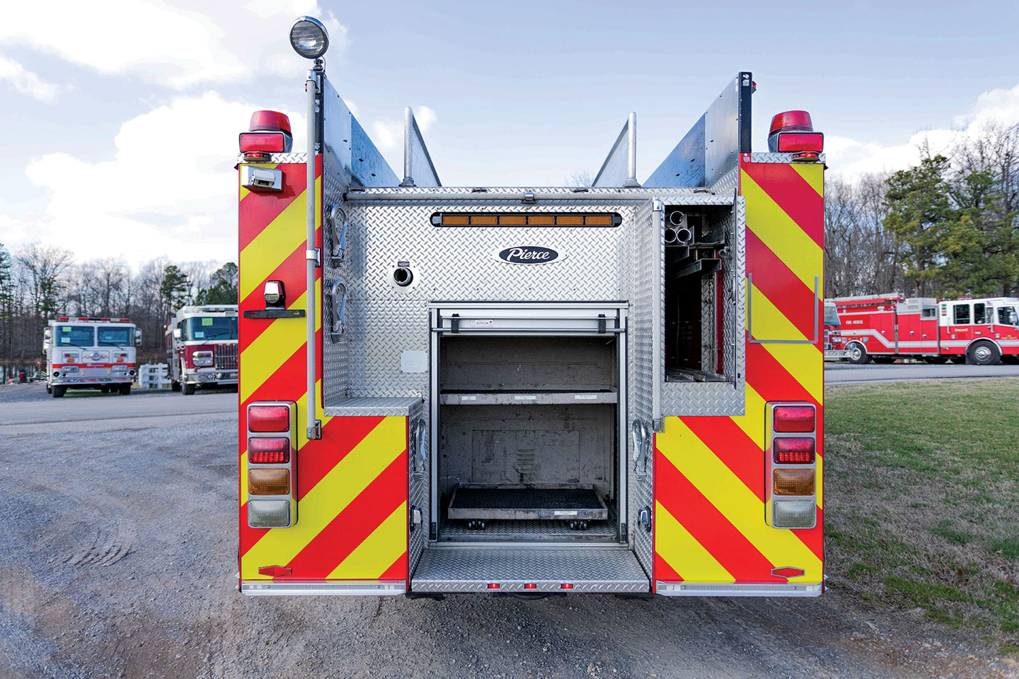 2006 Pierce Quantum Pumper | Used Truck Details