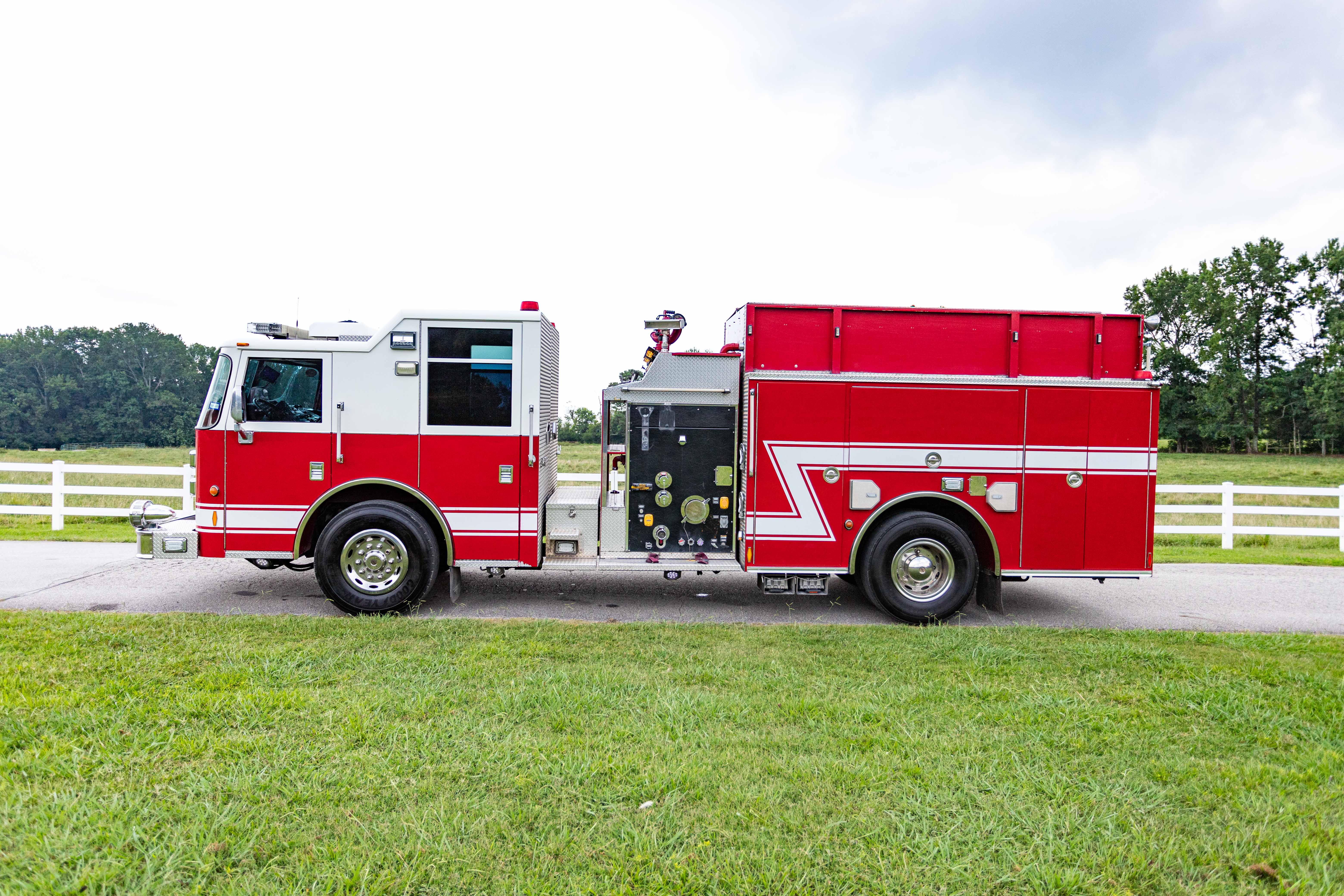 2005 Pierce Contender Pumper | Used Truck Details