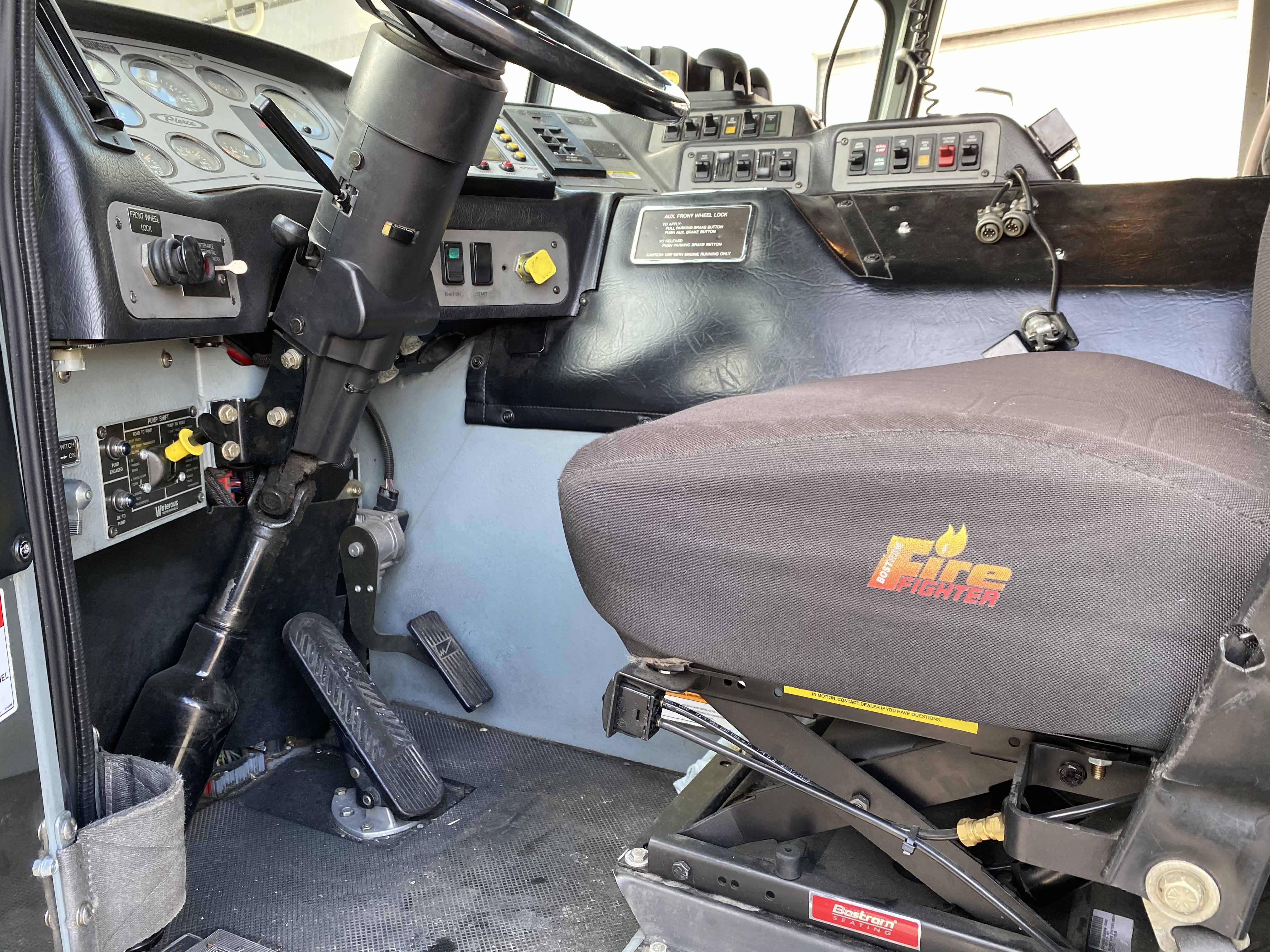 2002 Pierce Dash 100' Platform | Used Truck Details