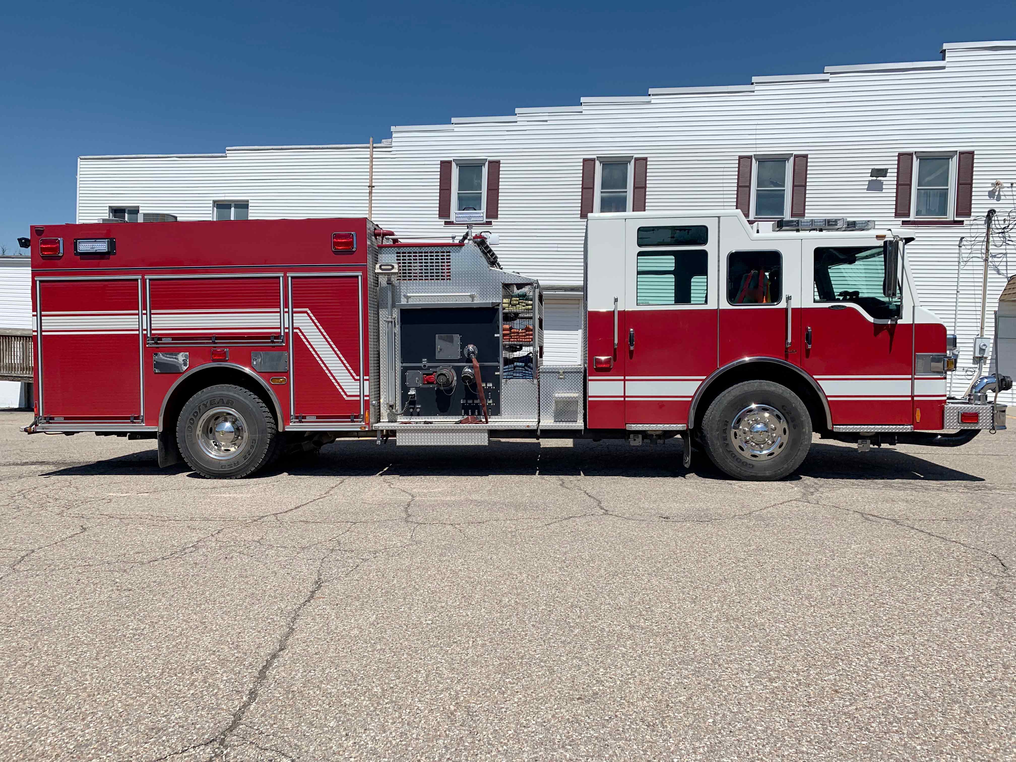 2009 Pierce Velocity Rescue Pumper | Used Truck Details