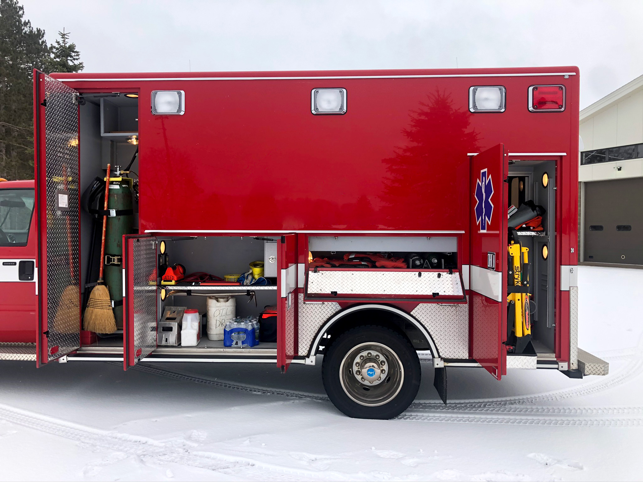 2012 Road Rescue Ford 4x4 Ambulance | Used Truck Details