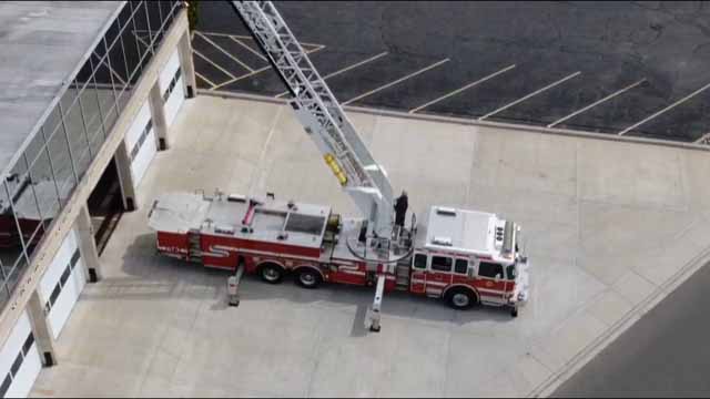 2001 Spartan LTI 93' Mid Mount Tower Ladder | Used Truck Details