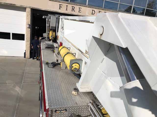 2001 Spartan LTI 93' Mid Mount Tower Ladder | Used Truck Details