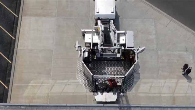 2001 Spartan LTI 93' Mid Mount Tower Ladder | Used Truck Details