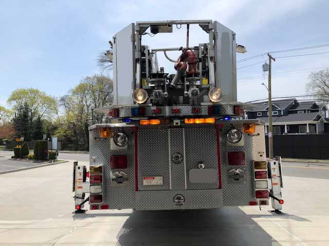 2001 Spartan LTI 93' Mid Mount Tower Ladder | Used Truck Details
