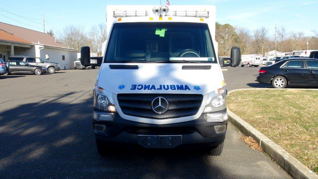 2014 Medix Mercedes Benz Sprinter Ambulance | Used Truck Details