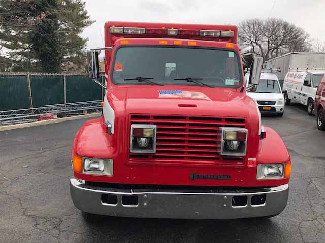1995 PL Custom International Ambulance | Used Truck Details
