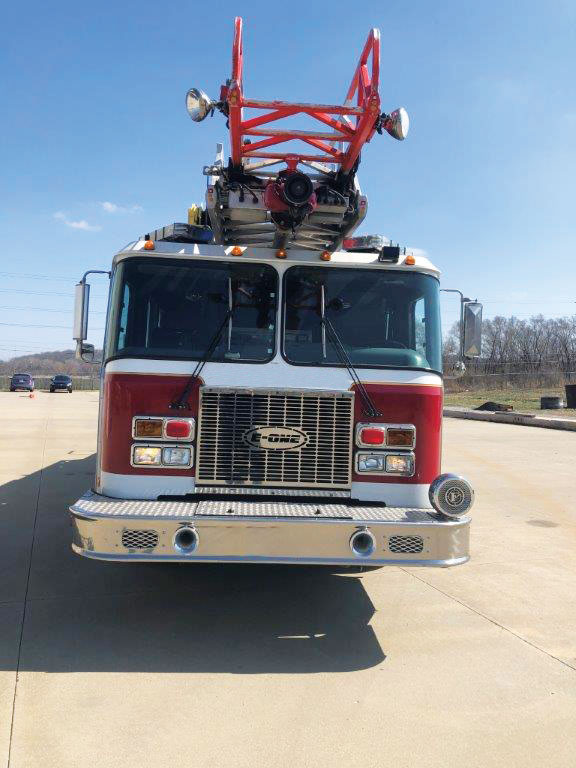 2001 E-One Custom 75' Aerial | Used Truck Details