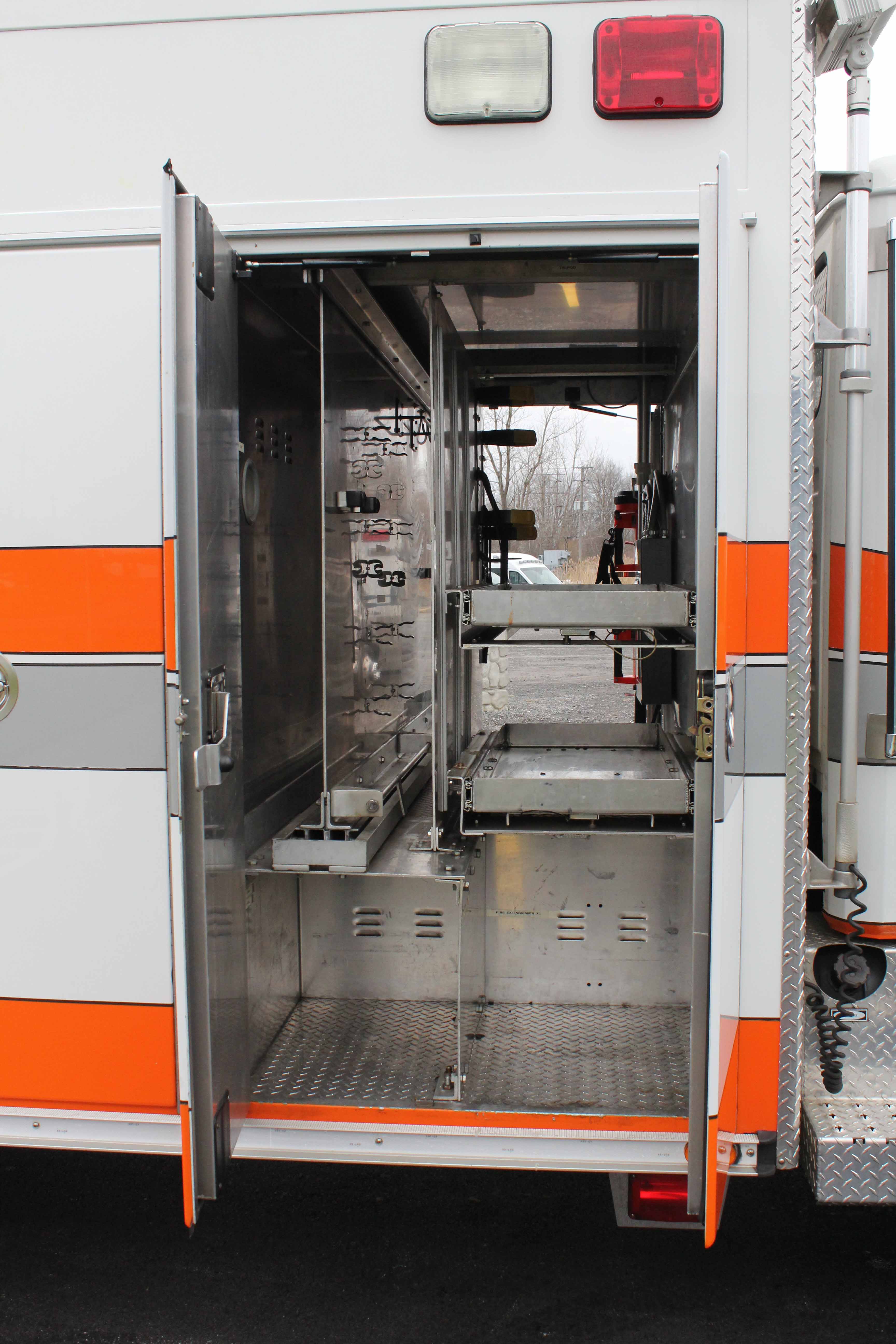 2000 E-One Freightliner Walk-Around Rescue | Used Truck Details