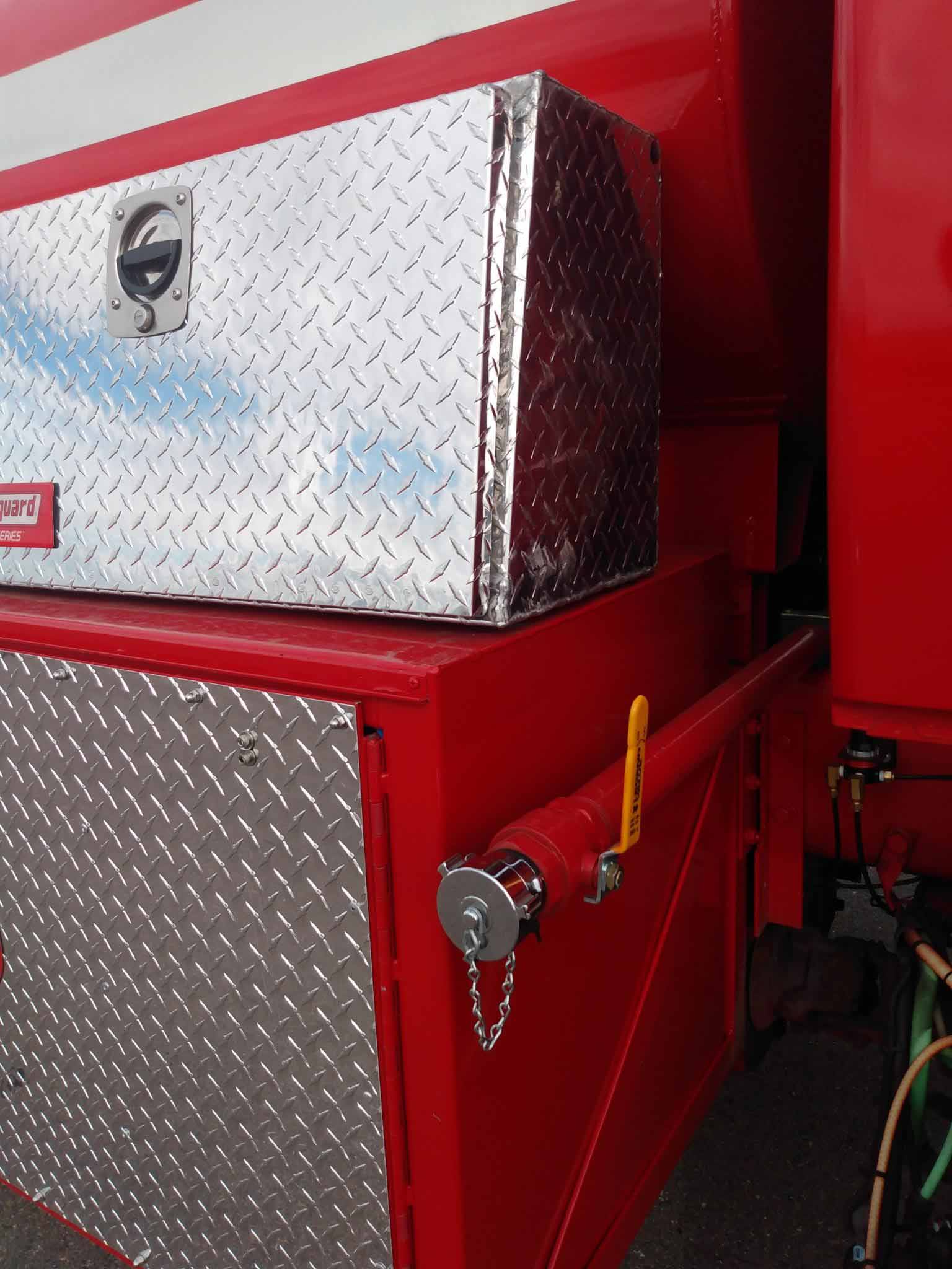 2006 International 7300 4x4 Attack Tender | Used Truck Details