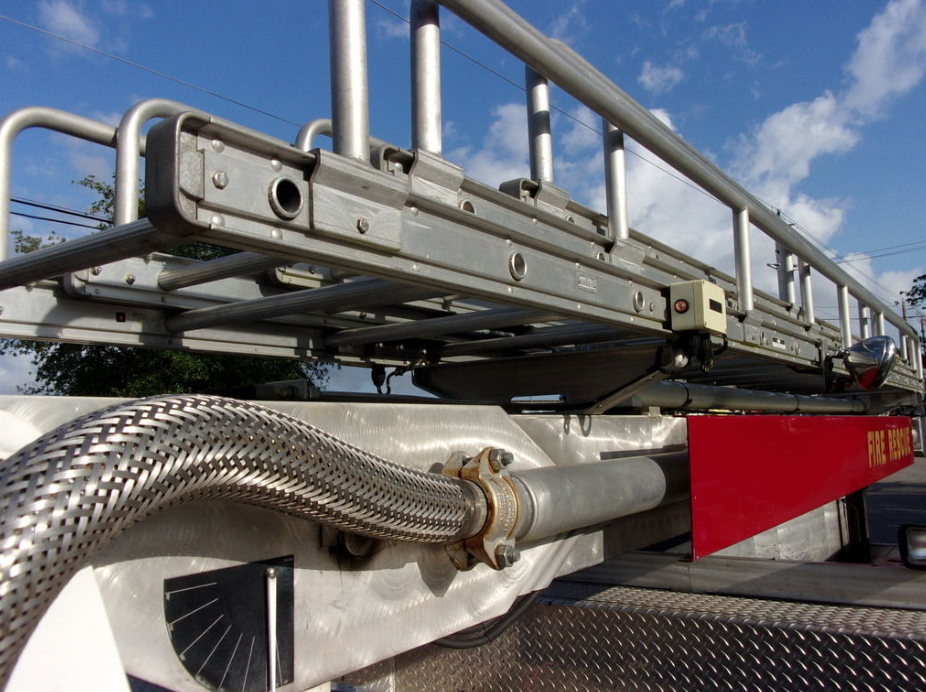 2005 E-One Typhoon 50' Aerial | Used Truck Details