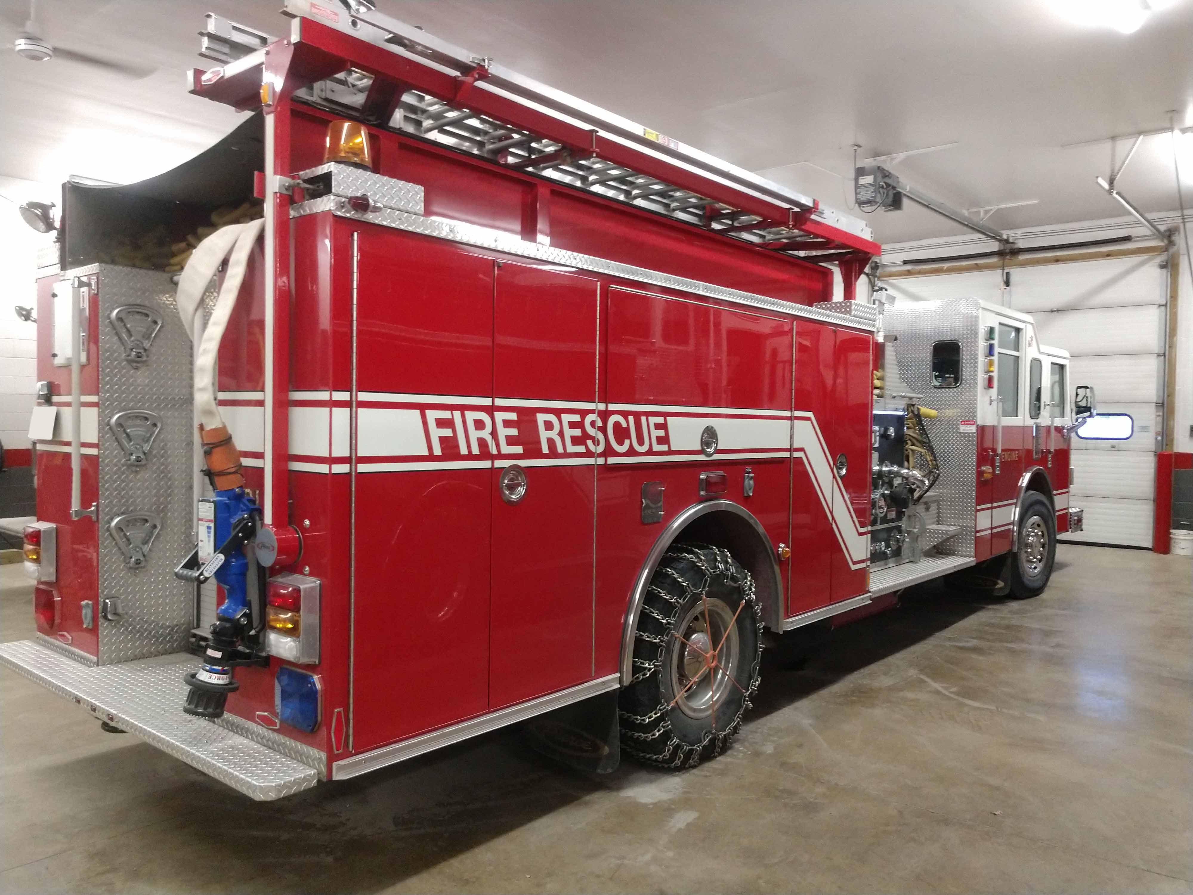 2002 Pierce Enforcer Pumper | Used Truck Details