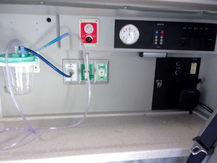 2010 Wheeled Coach International Ambulance | Used Truck Details