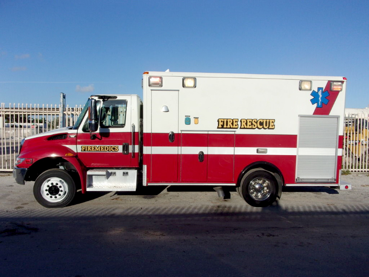 2010 Wheeled Coach International Ambulance | Used Truck Details