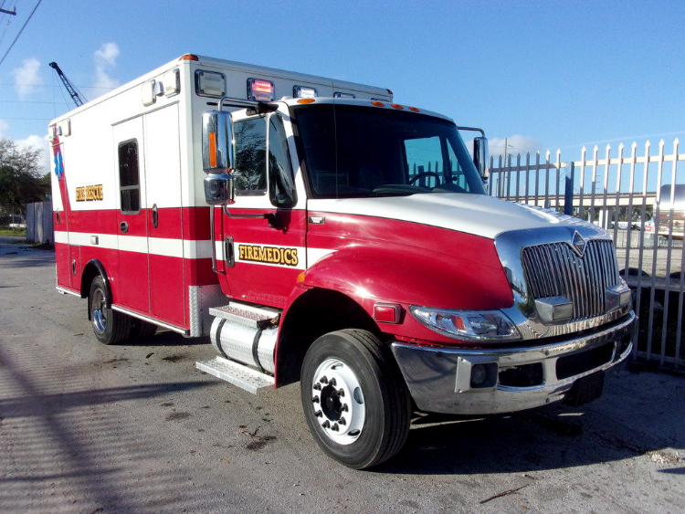 2010 Wheeled Coach International Ambulance | Used Truck Details