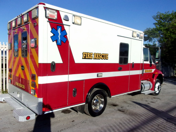 2010 Wheeled Coach International Ambulance | Used Truck Details