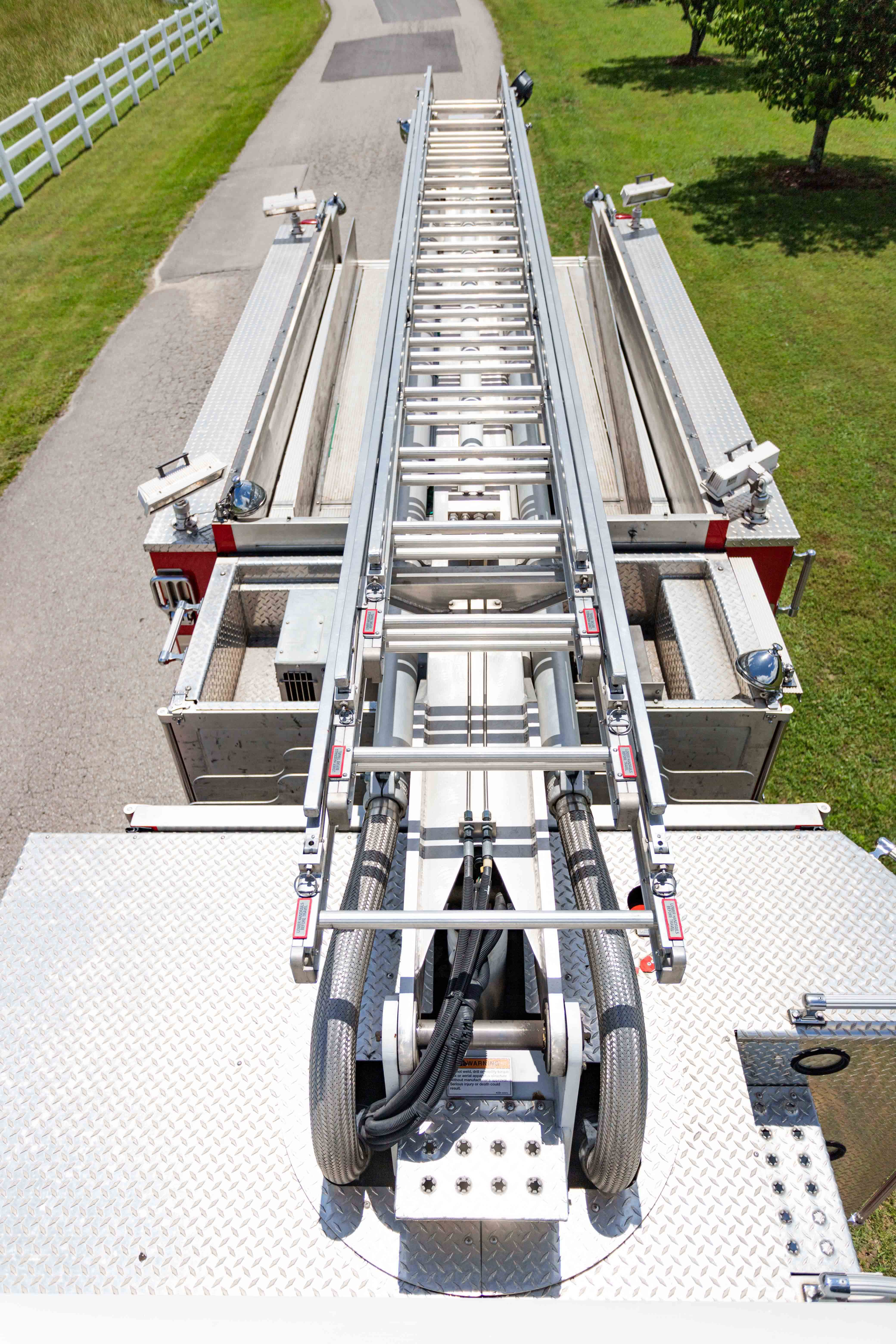 2009 E-One Quest 50' Aerial | Used Truck Details