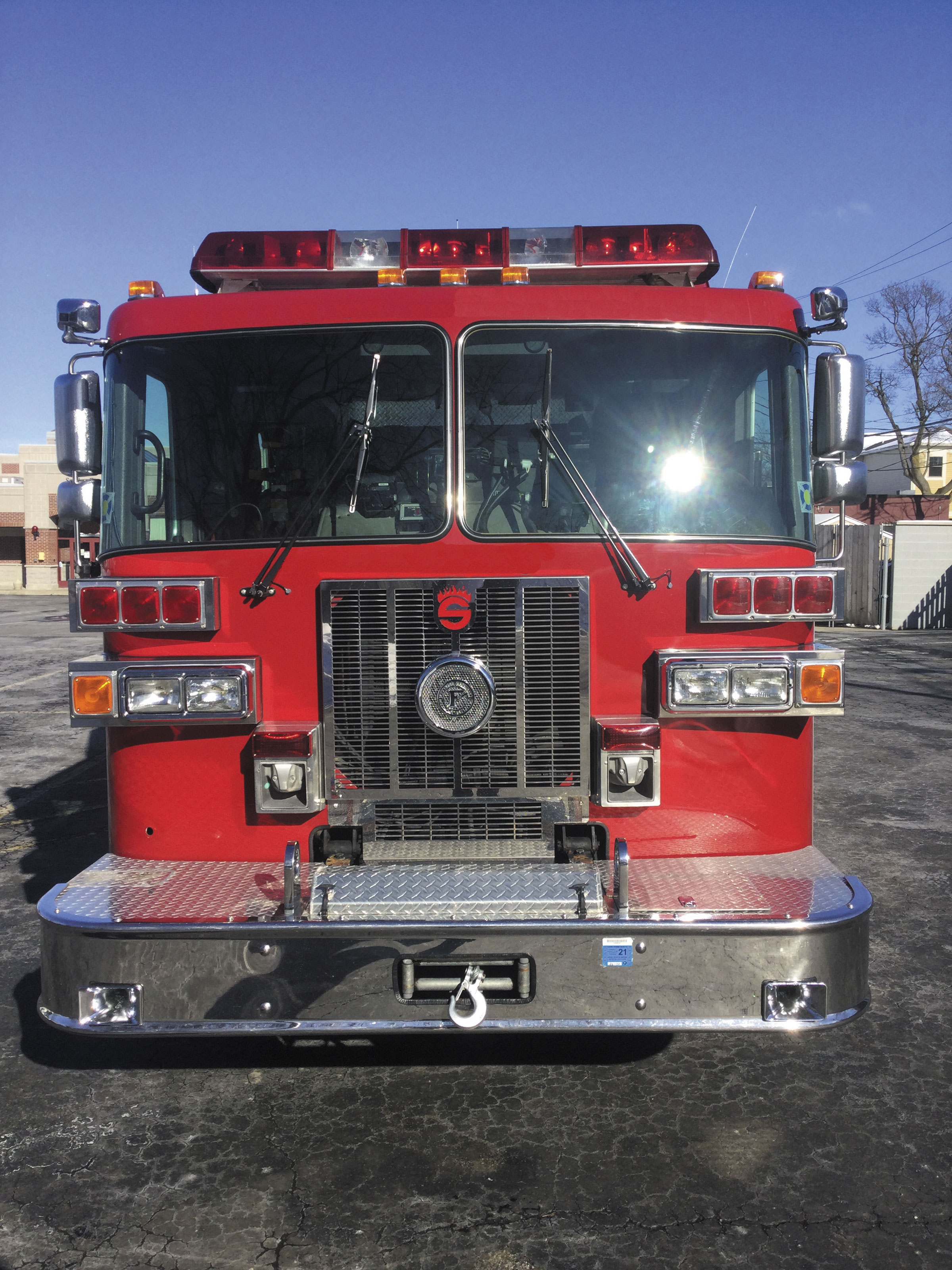 2001 SVI Sutphen Monarch Heavy Rescue | Used Truck Details