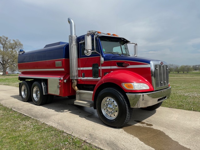 2008 Peterbilt Commercial Tanker | Used Truck Details