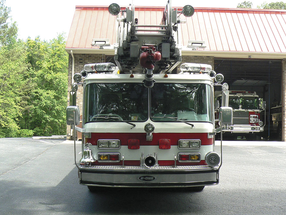 1990 E-One Hurricane II 135' Aerial | Used Truck Details