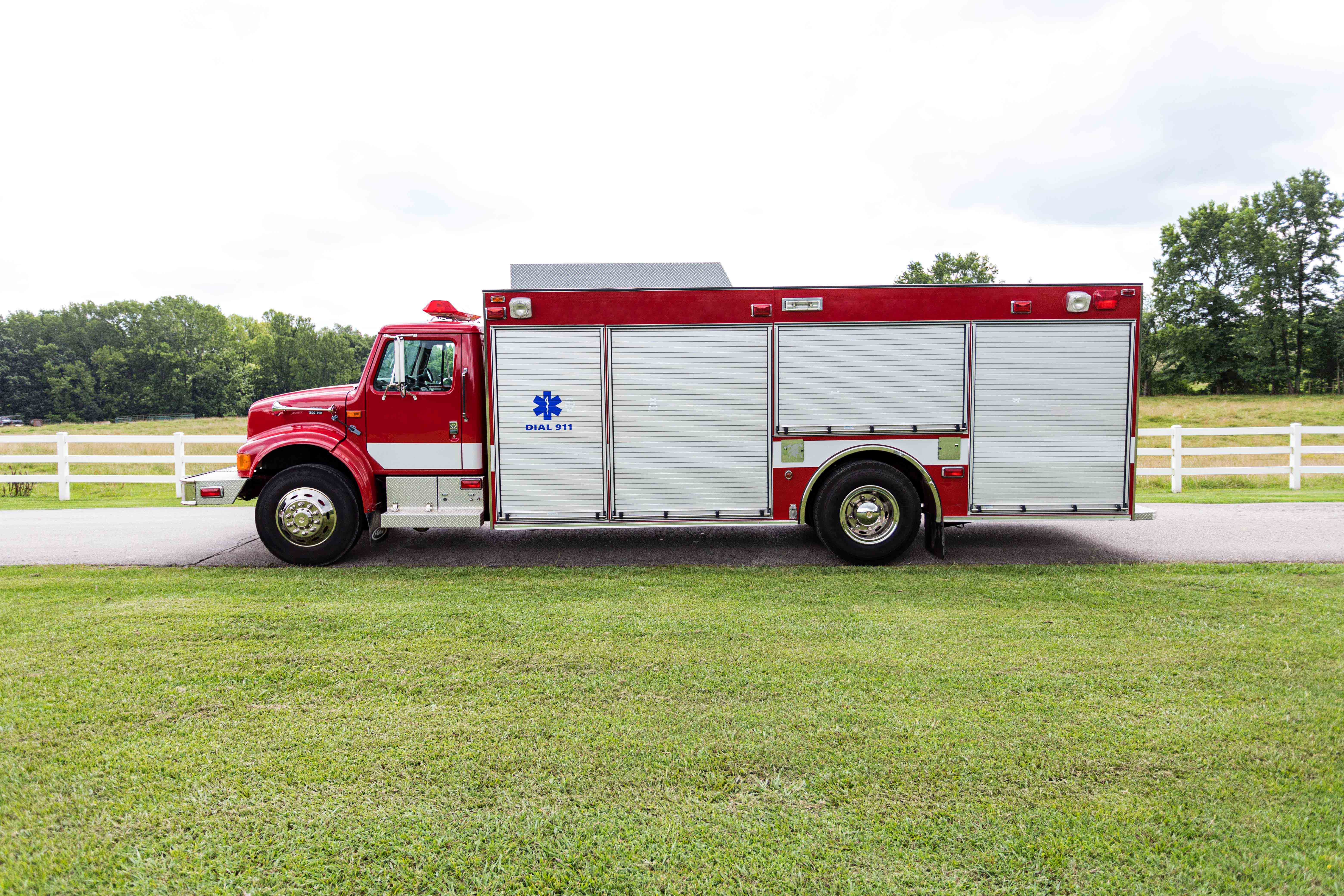 2000 Pierce International Commercial Rescue | Used Truck Details