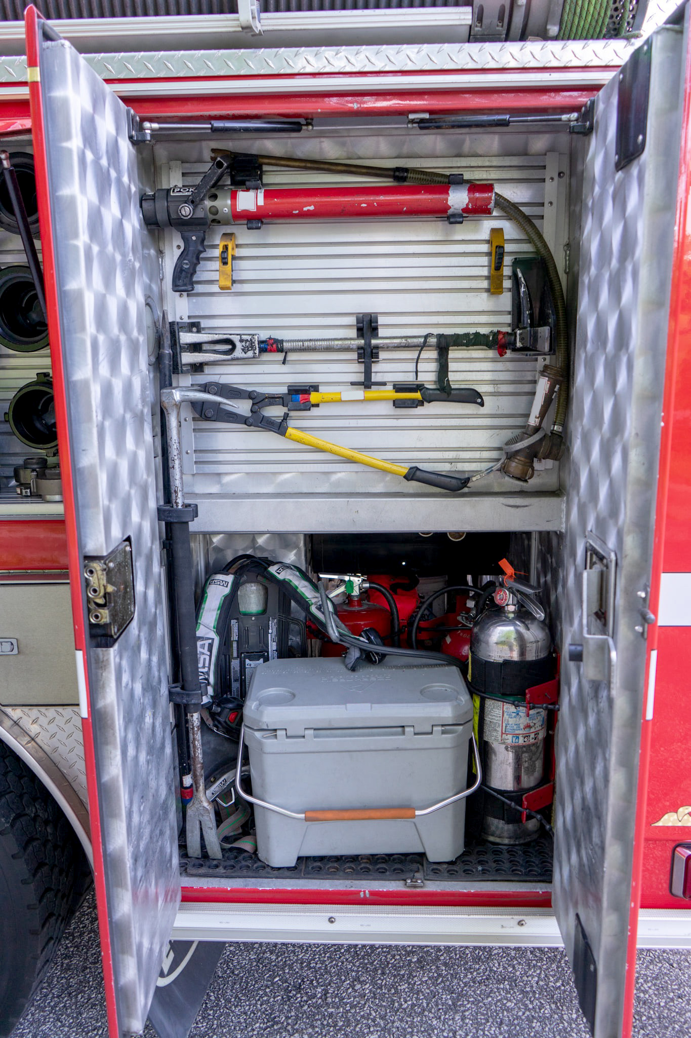 2005 E-One Cyclone II Custom Pumper | Used Truck Details