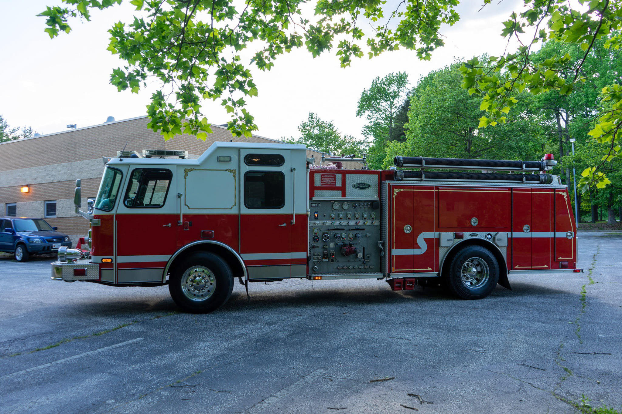 2005 E-One Cyclone II Custom Pumper | Used Truck Details