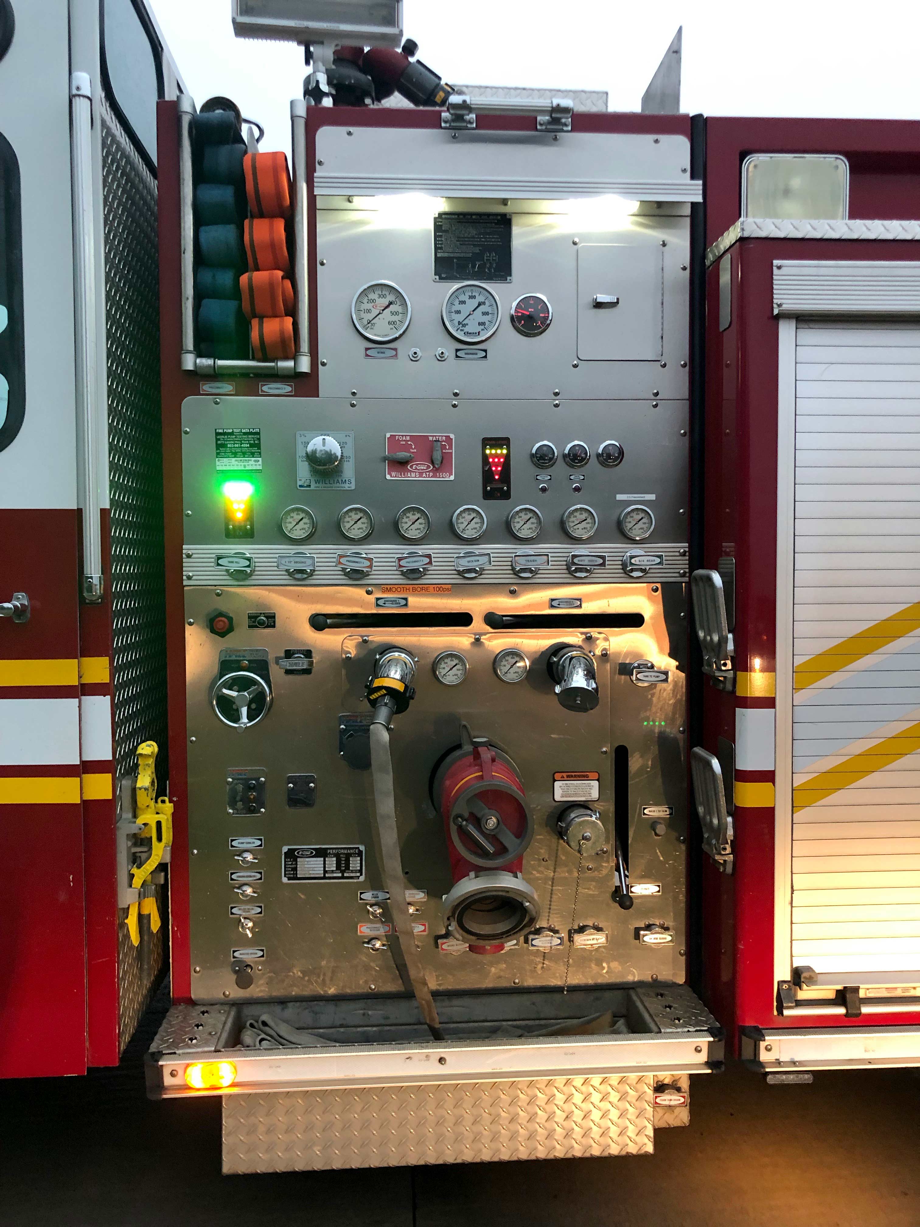 1999 E-One Cyclone Custom Pumper | Used Truck Details