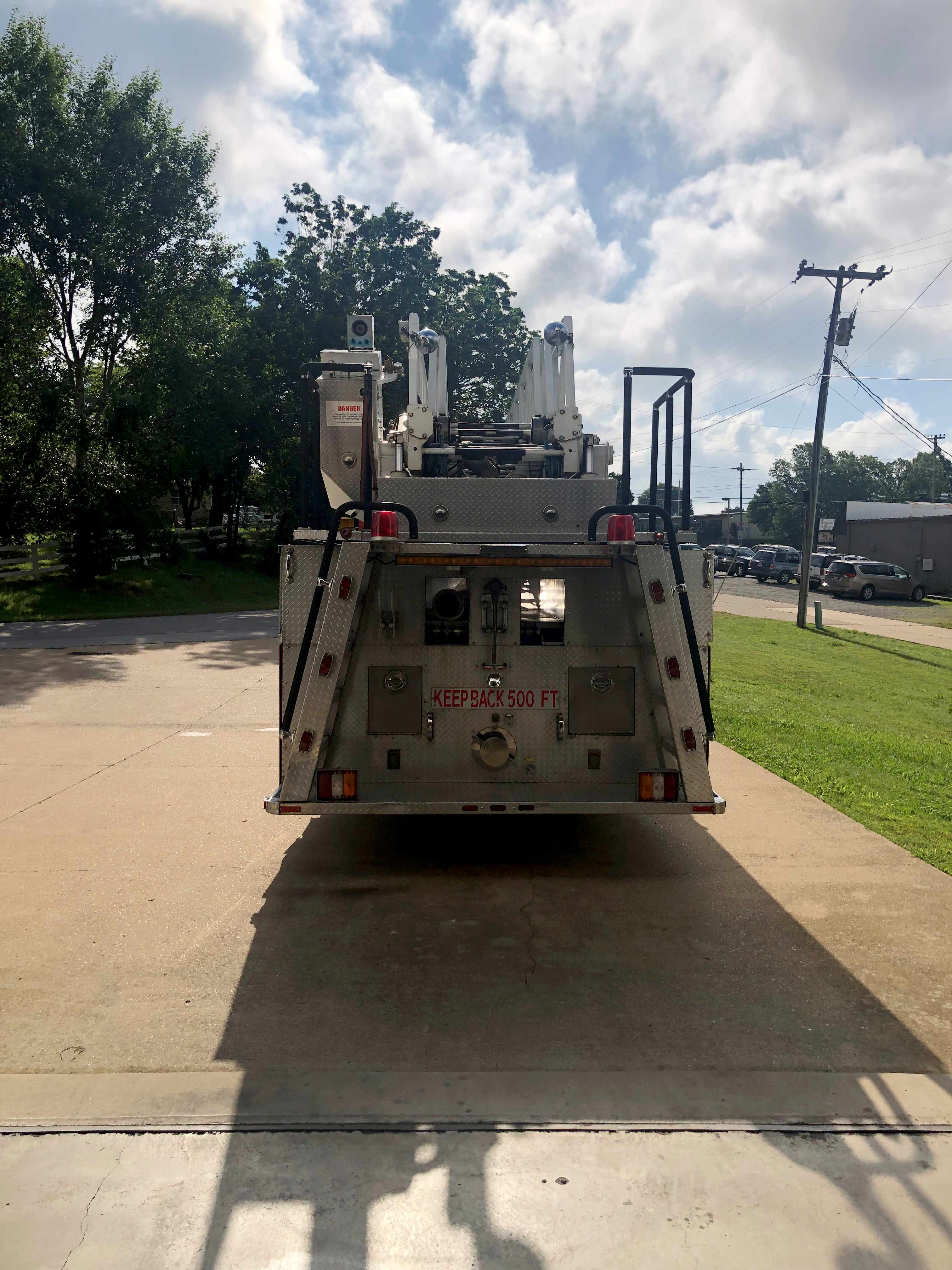 1984 Grumman Hendrickson 102' Aerial | Used Truck Details