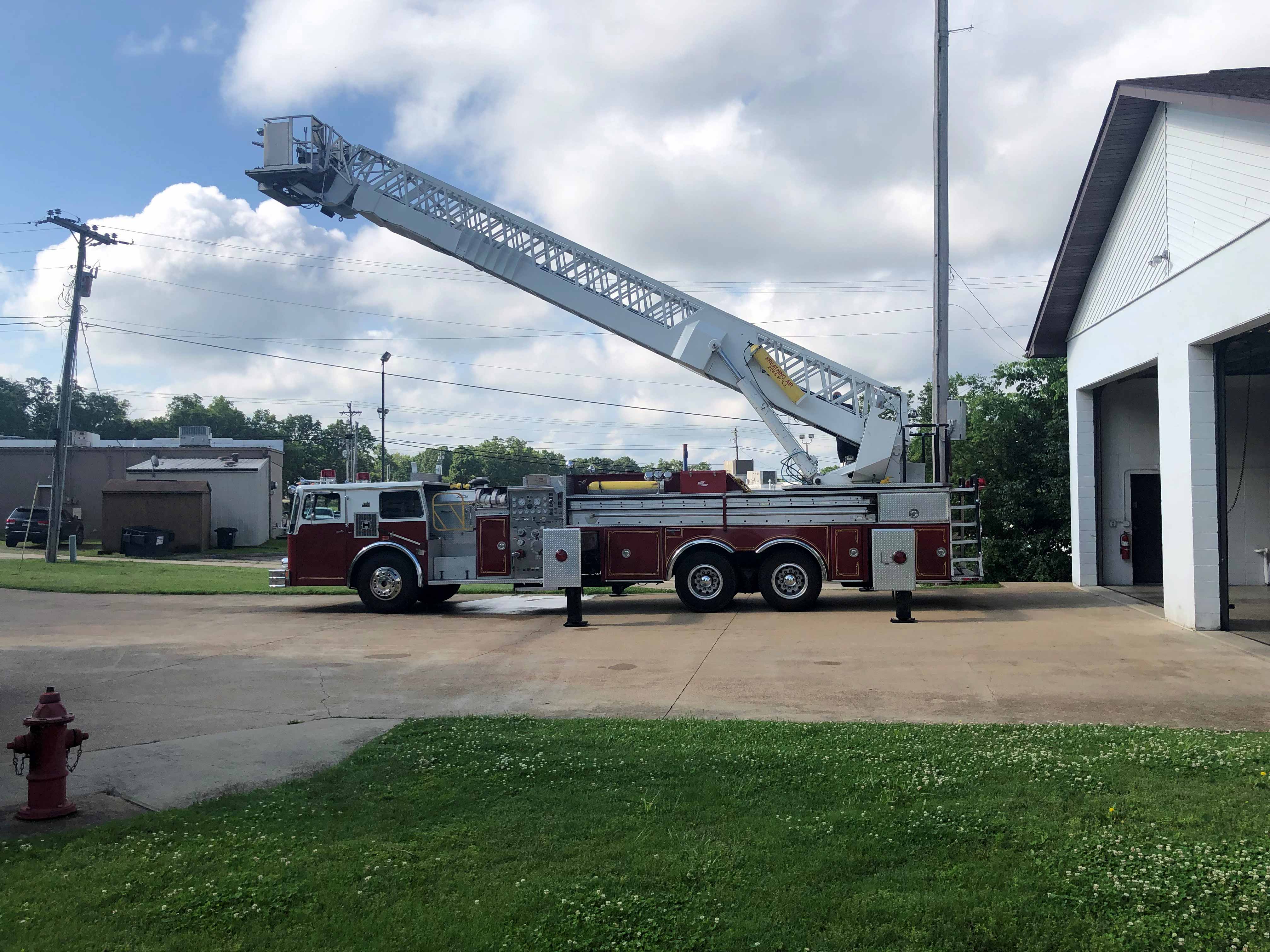 1984 Grumman Hendrickson 102' Aerial | Used Truck Details