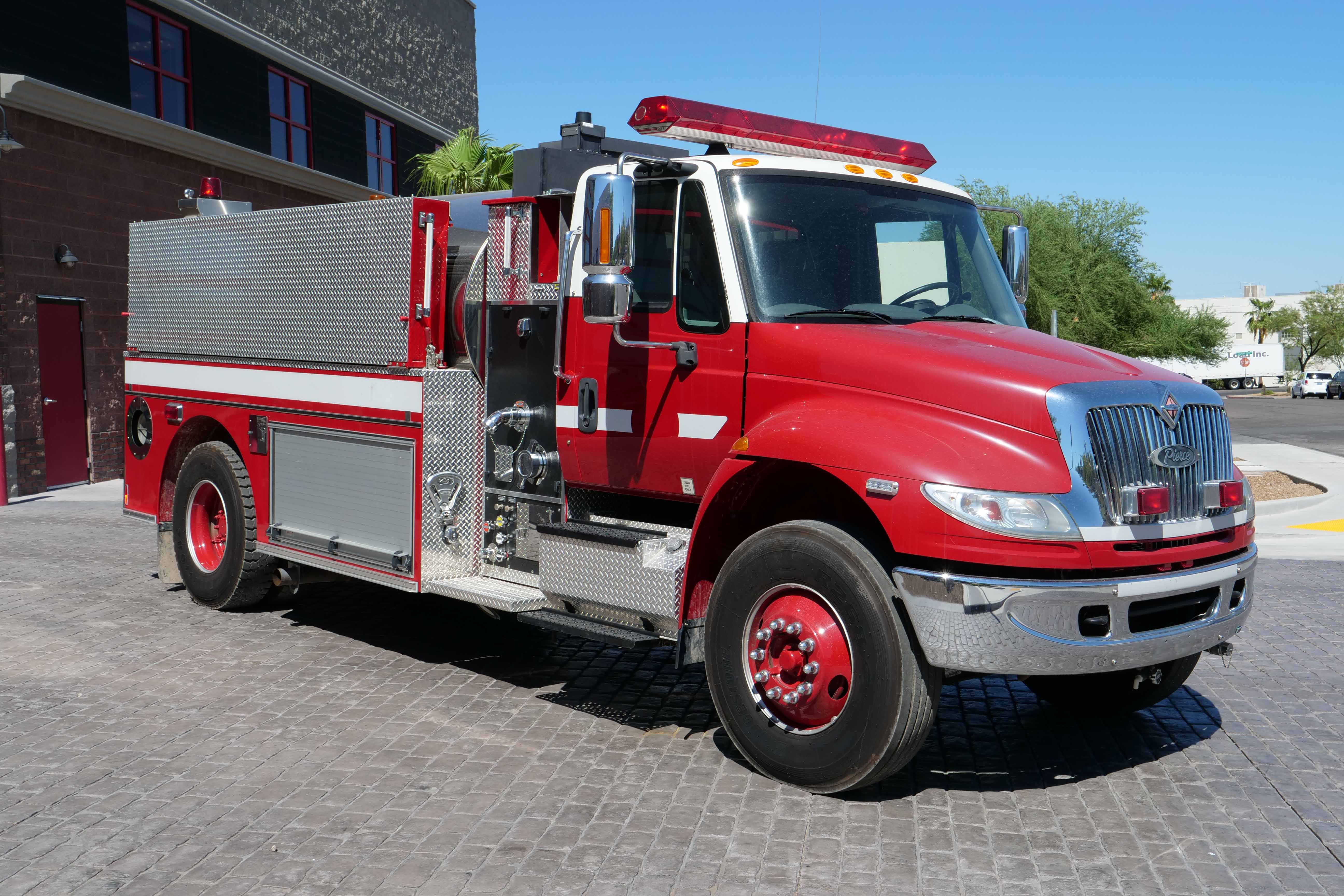 2005 Pierce International Commercial Tanker | Used Truck Details